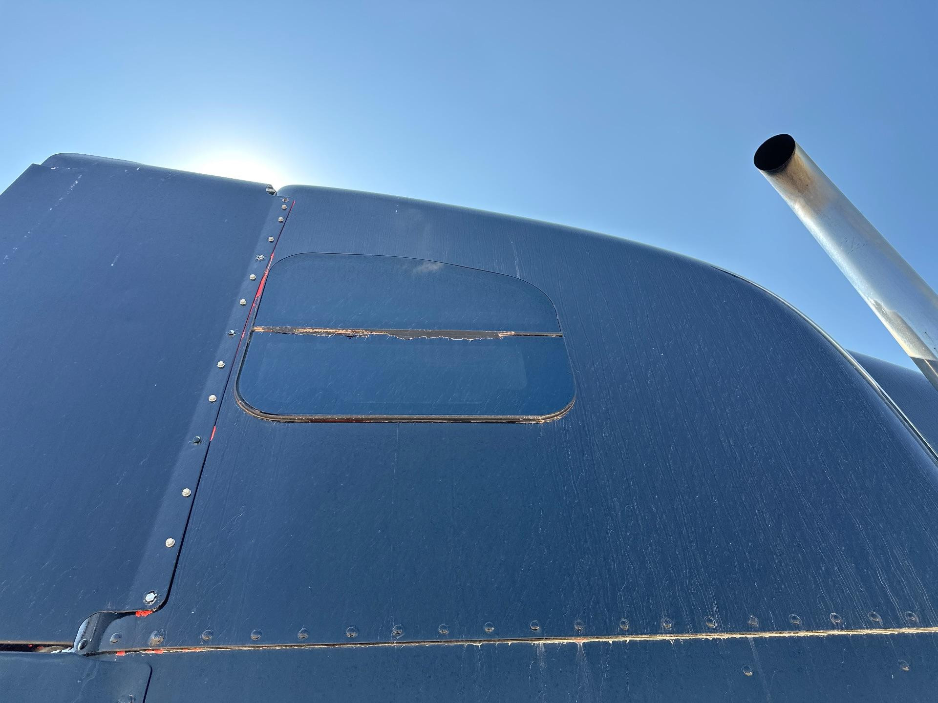 A18-66380-001 | Freightliner FLD120 CLASSIC Sleeper Window for Sale