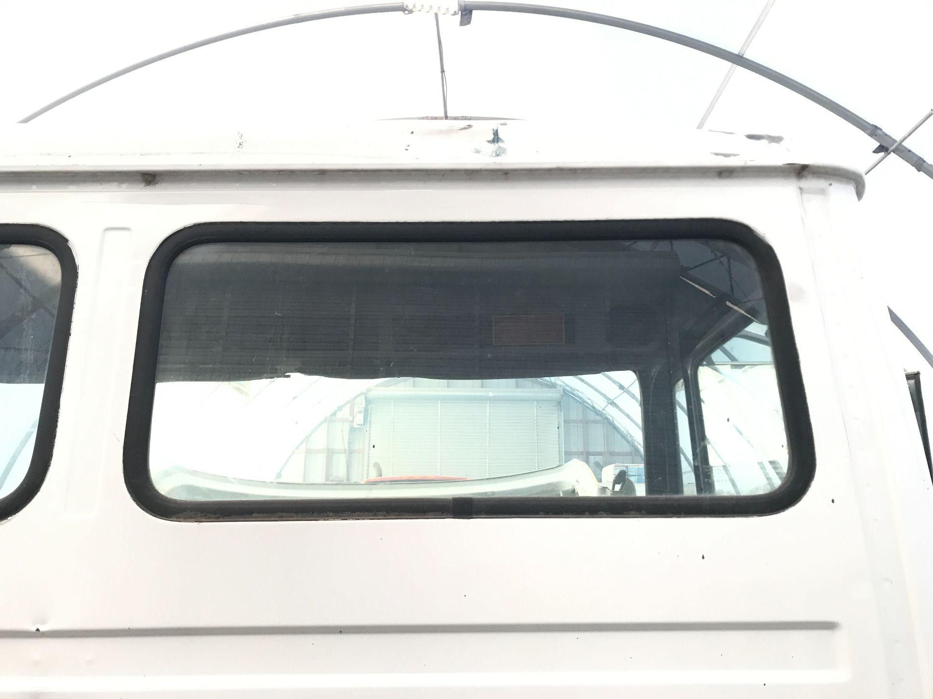 Freightliner FL70 Back Glass for Sale