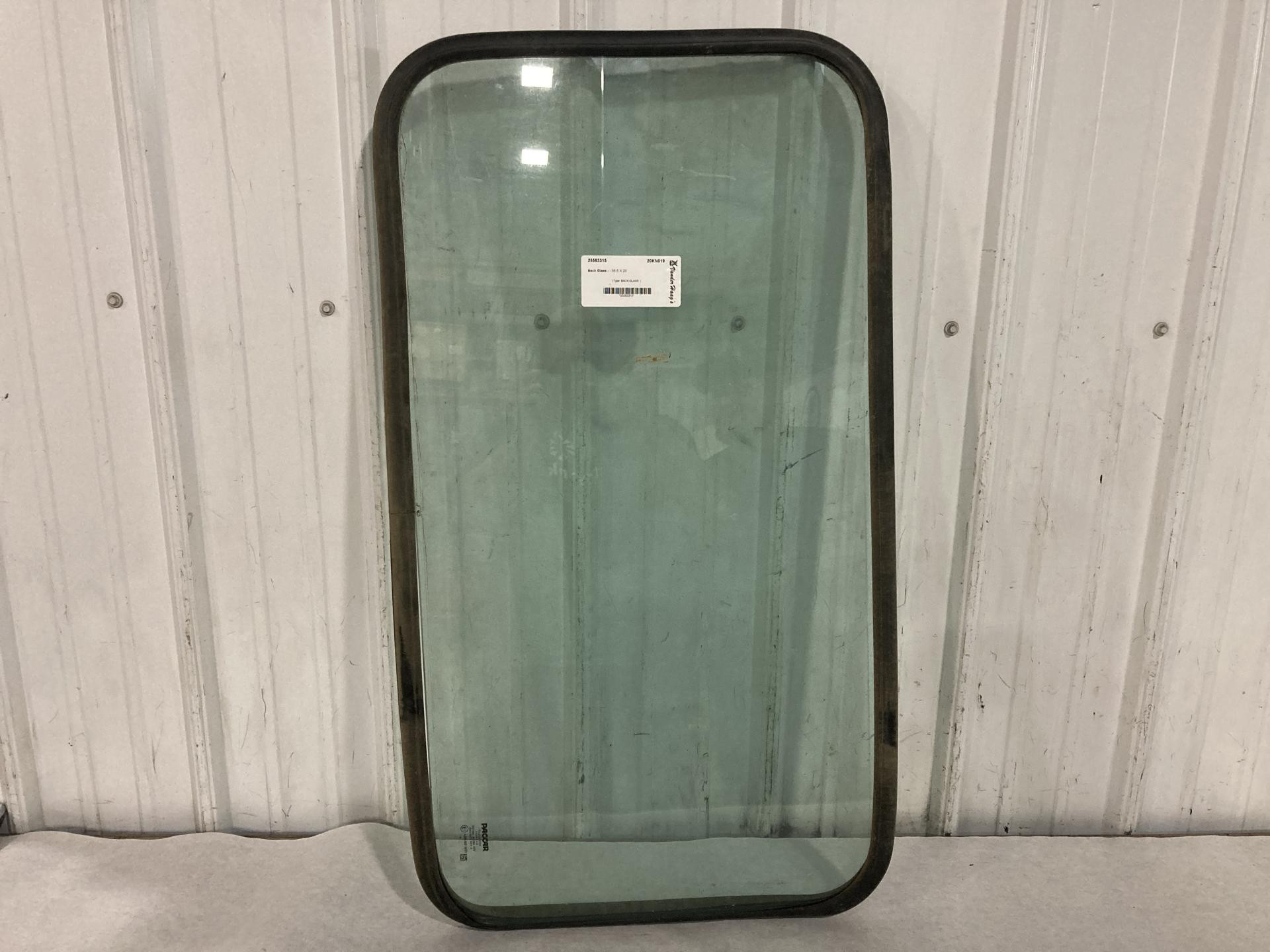 Kenworth T880 Back Glass for Sale