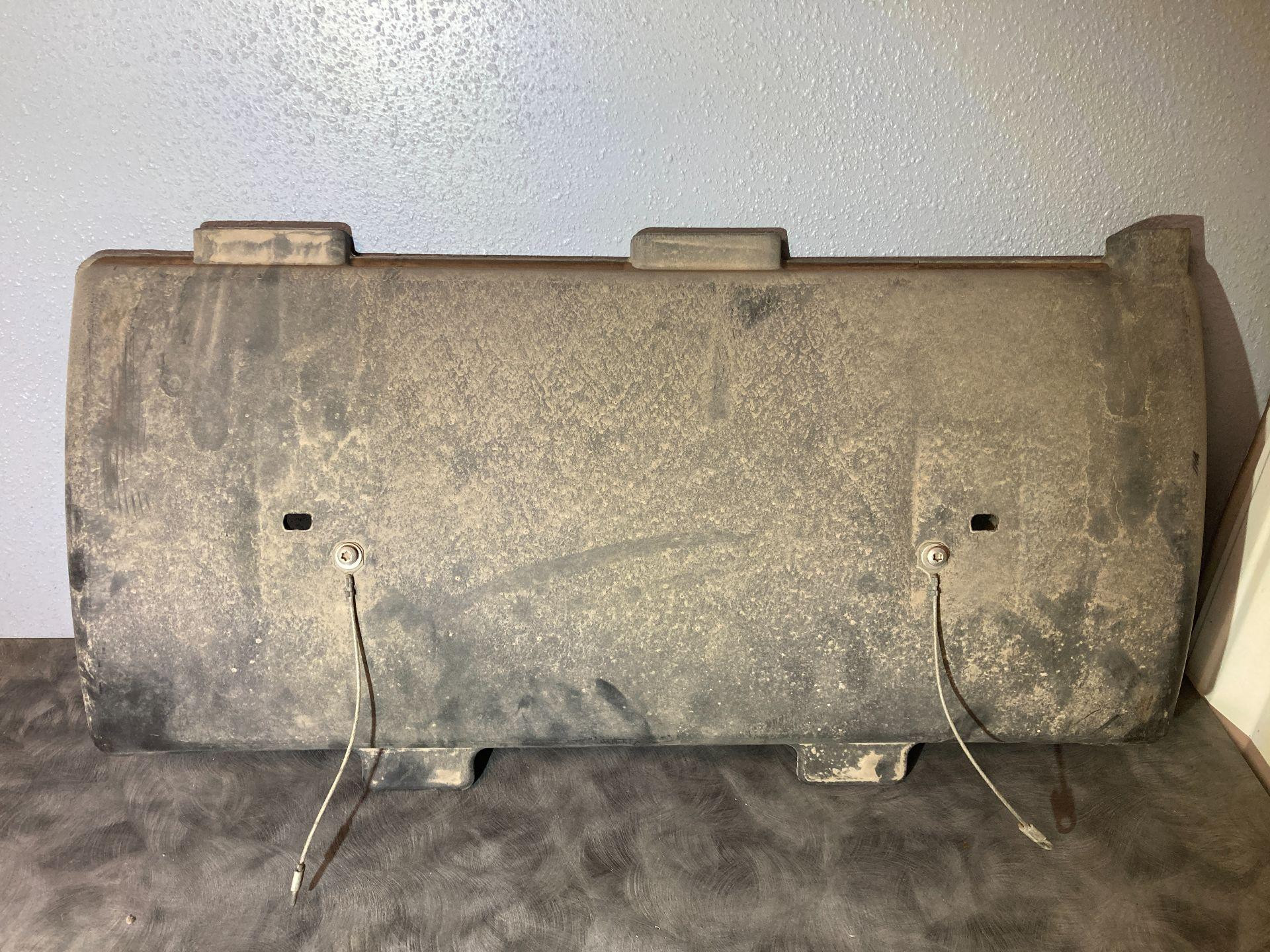 66-01633-000 | Freightliner CASCADIA Battery Box Cover for Sale