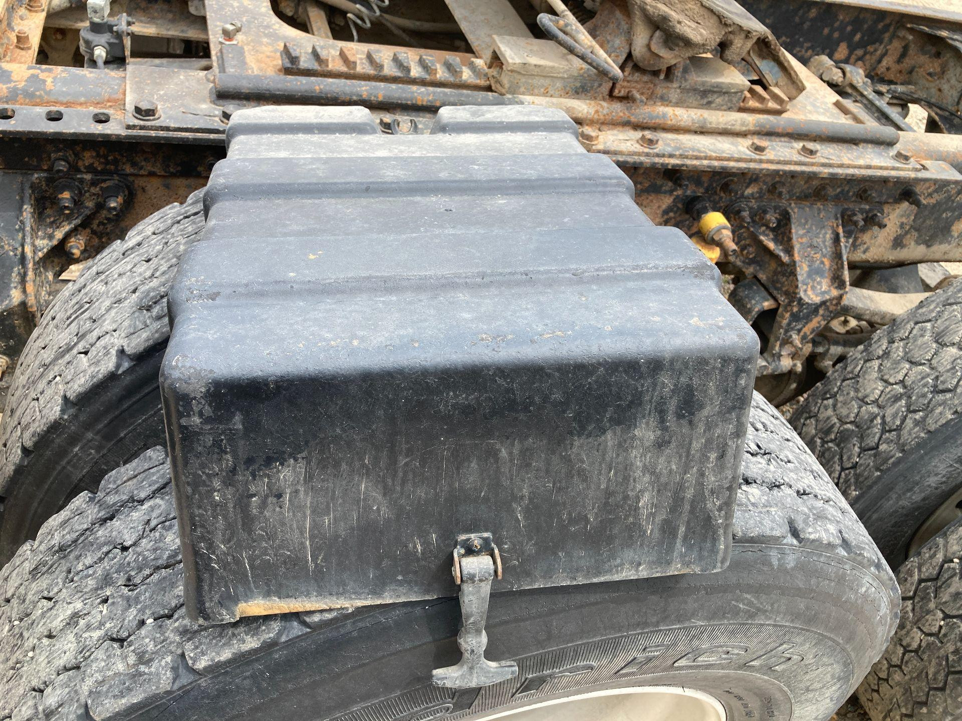 Mack CH600 Battery Box Cover for Sale