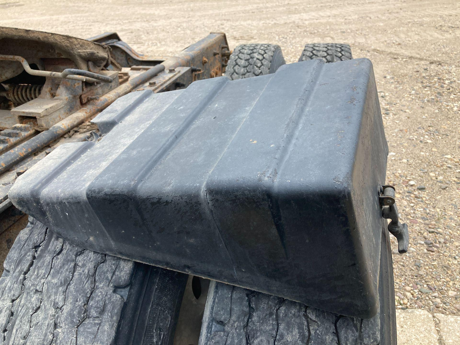 Mack CH600 Battery Box Cover for Sale