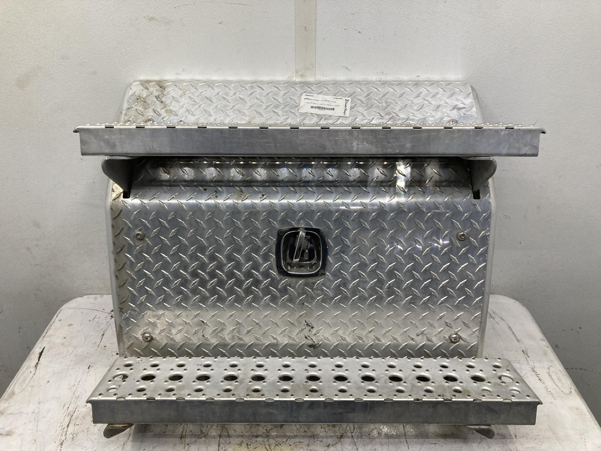 Freightliner CORONADO Battery Box Cover for Sale