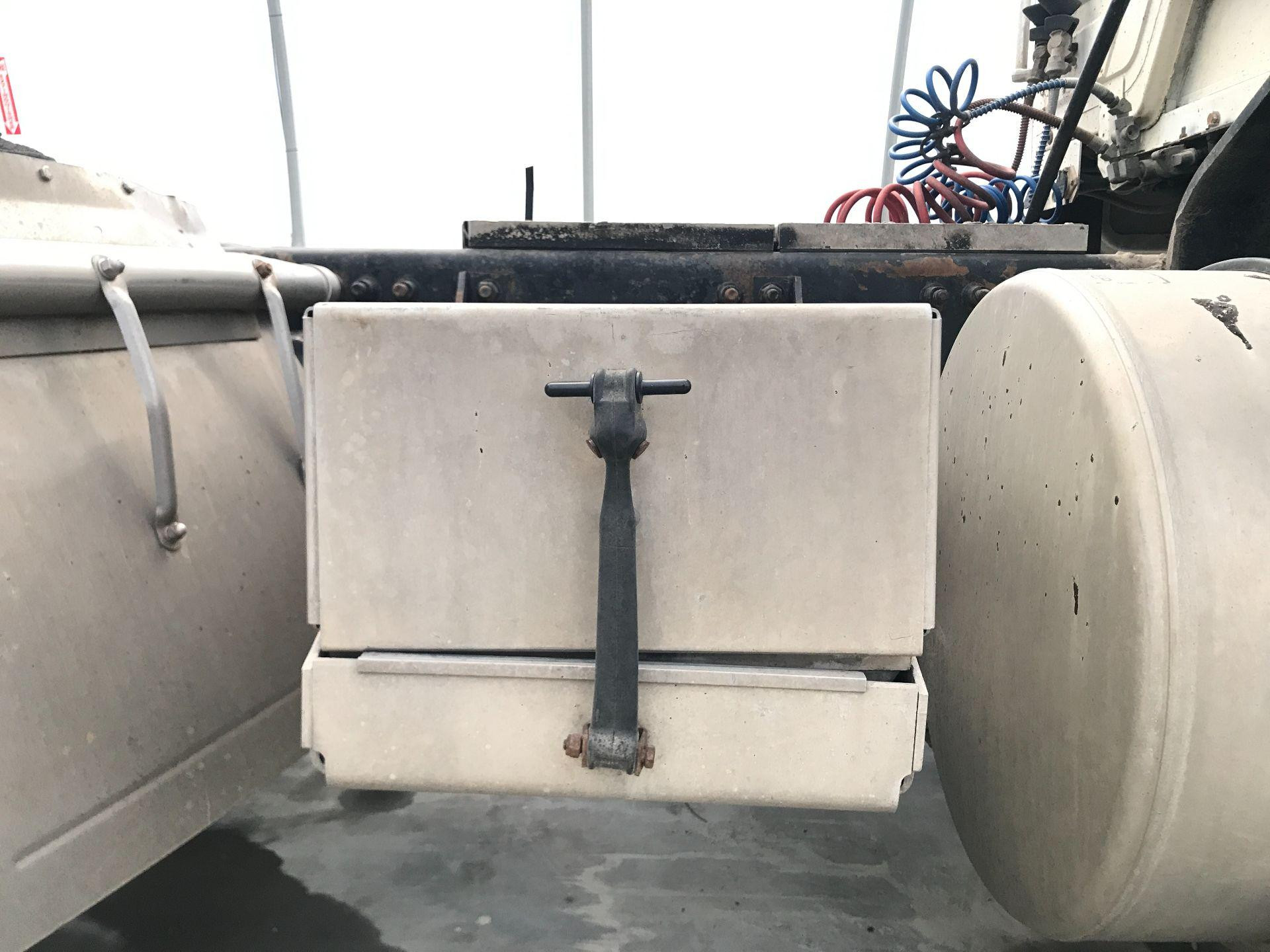 Freightliner FL112 Battery Box for Sale