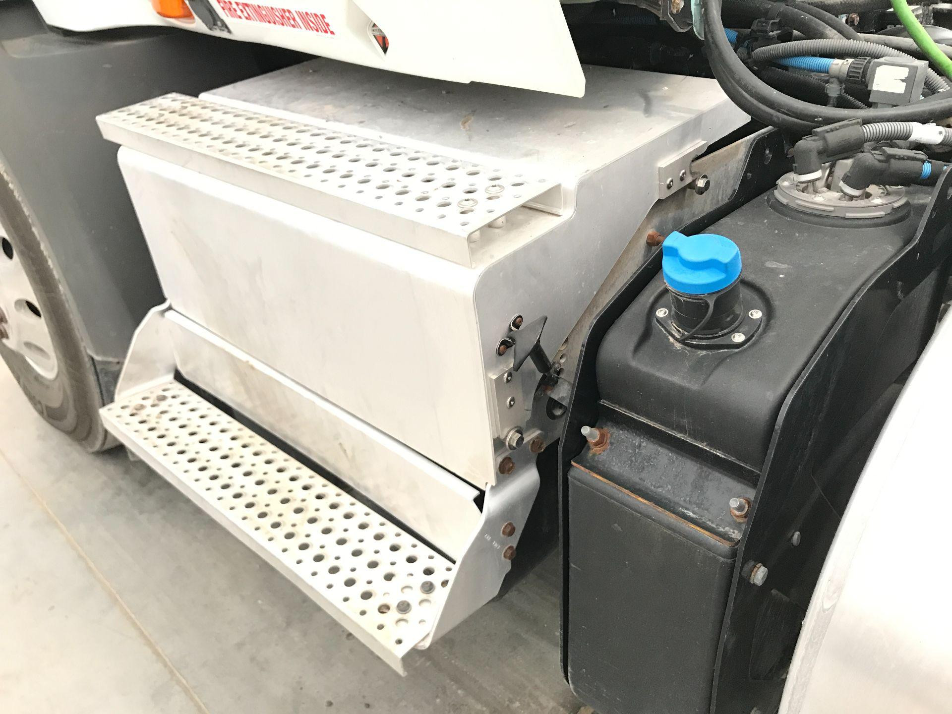 International RH Battery Box for Sale