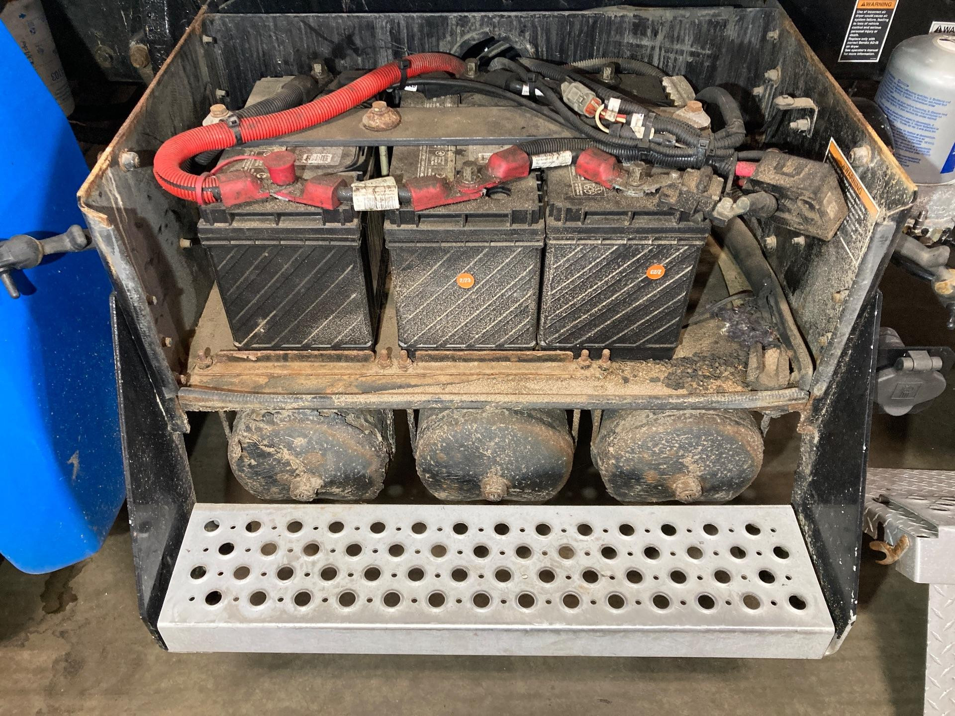 Kenworth T370 Battery Box for Sale