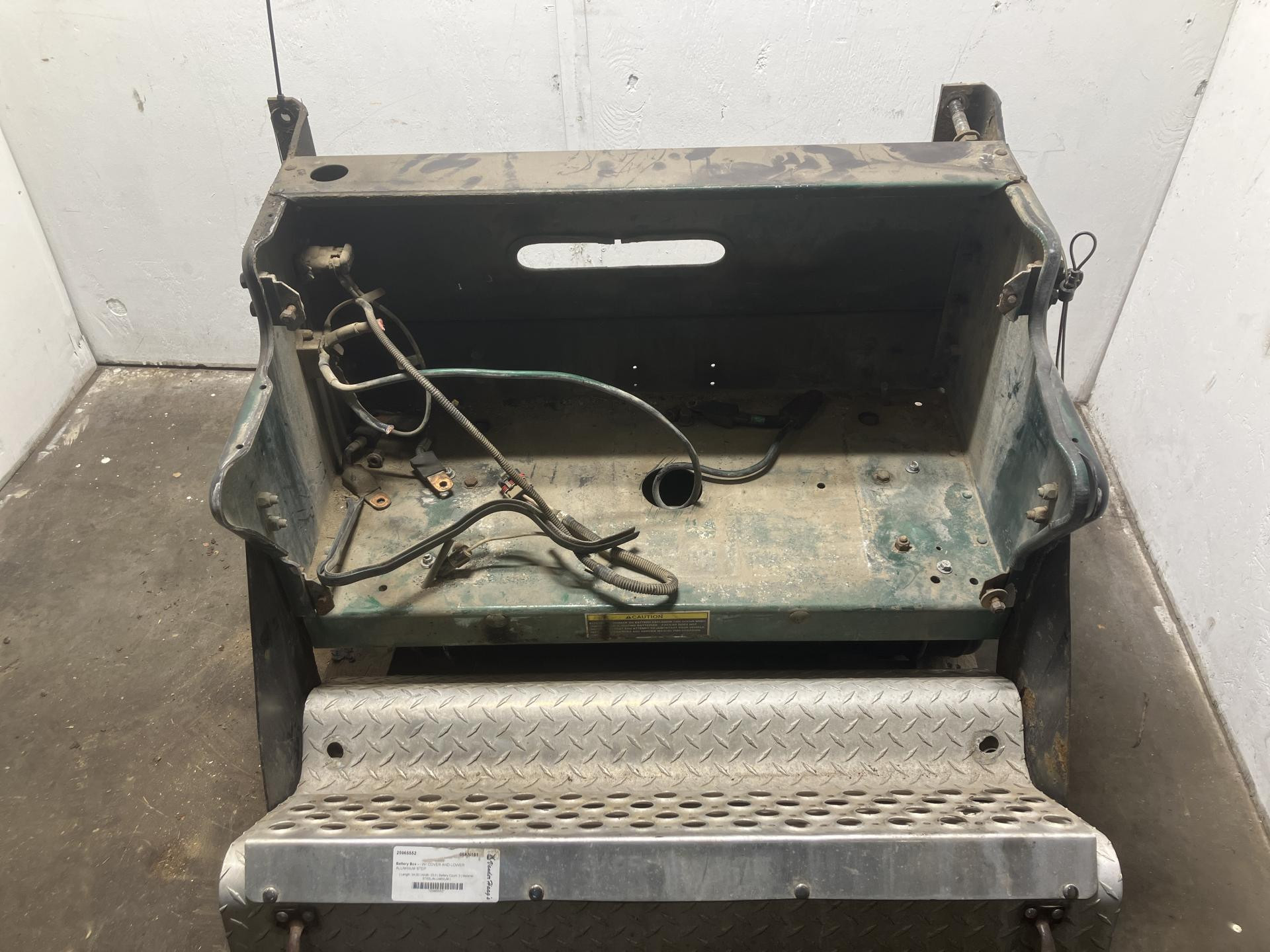 NA | Kenworth T800 Battery Box for Sale