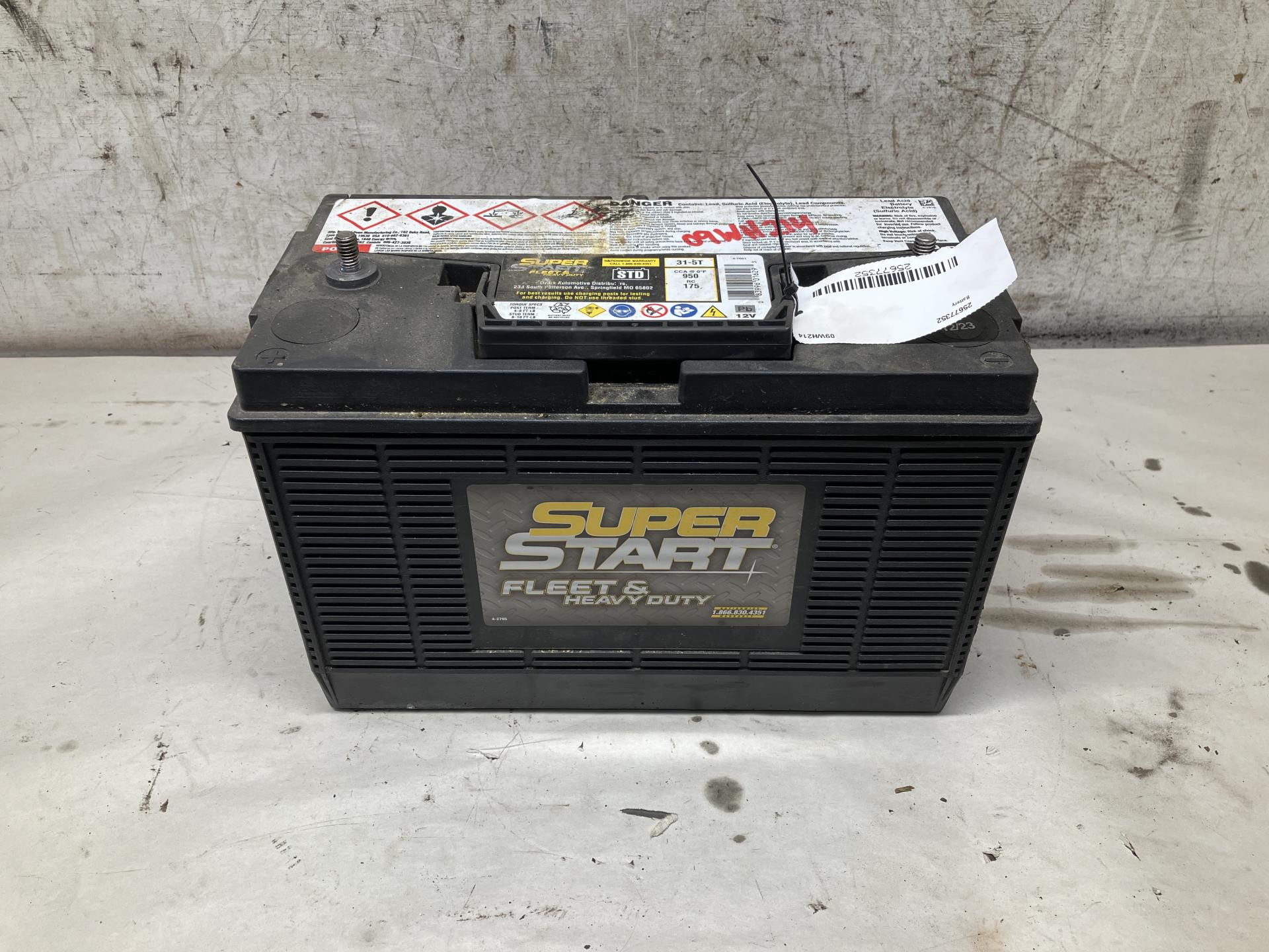 XHD31C | Freightliner M2 106 Battery for Sale