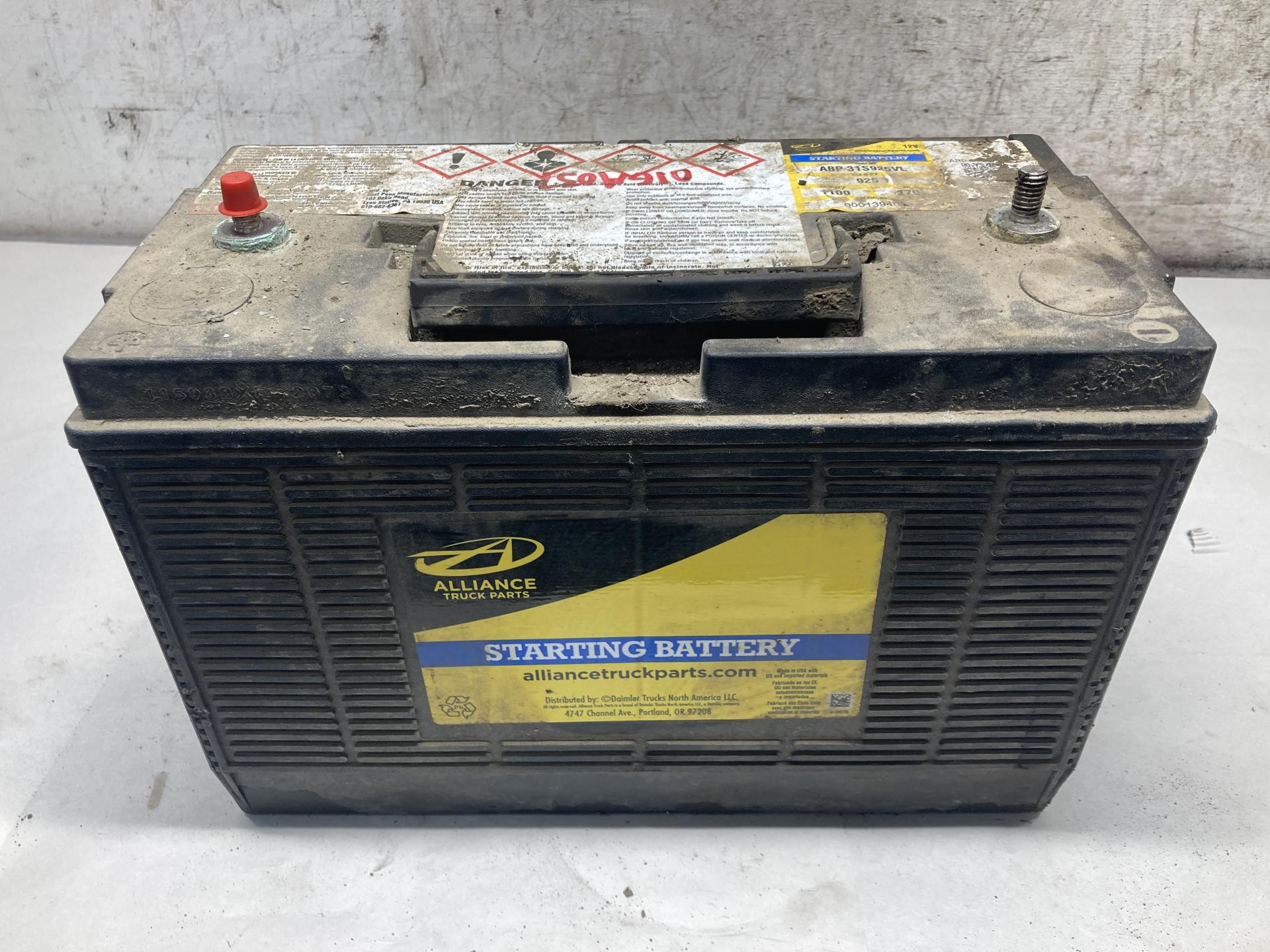 GMC W5500 Battery for Sale