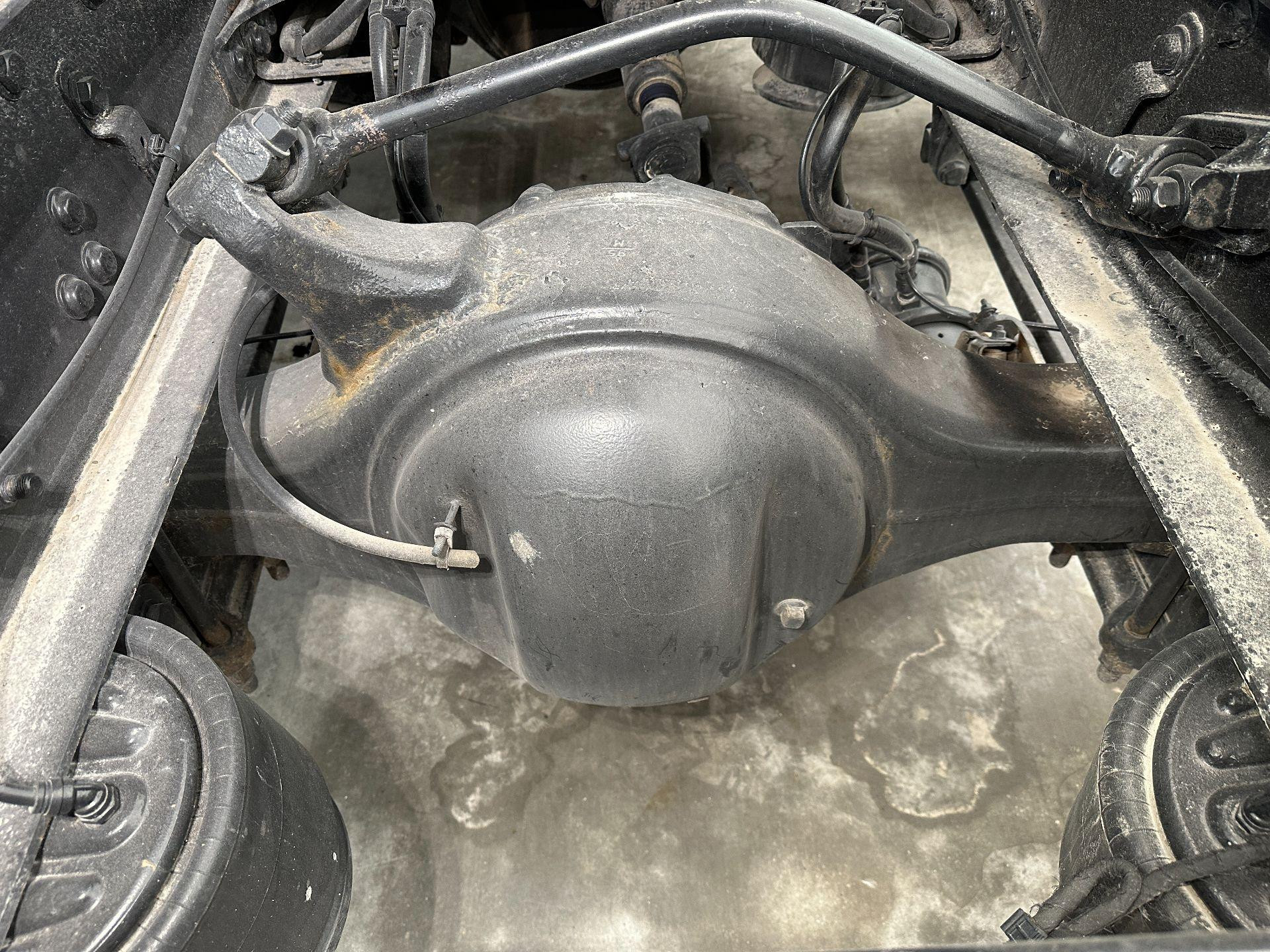 Detroit DART-400-4N Axle Housing (Rear) for Sale