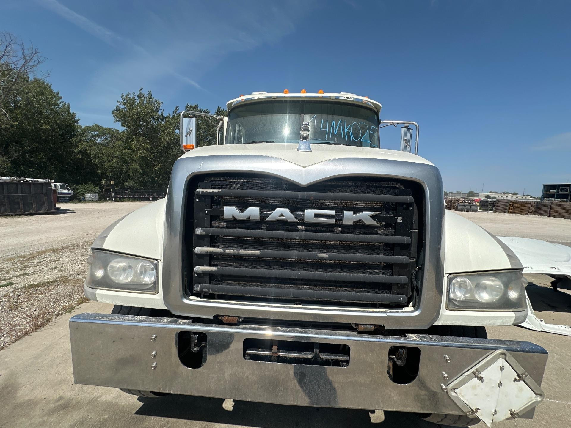 Mack GU400 Hood for Sale
