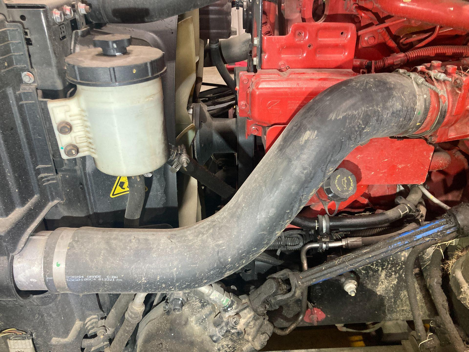 4060105C4 | International LT Air Transfer Tube for Sale