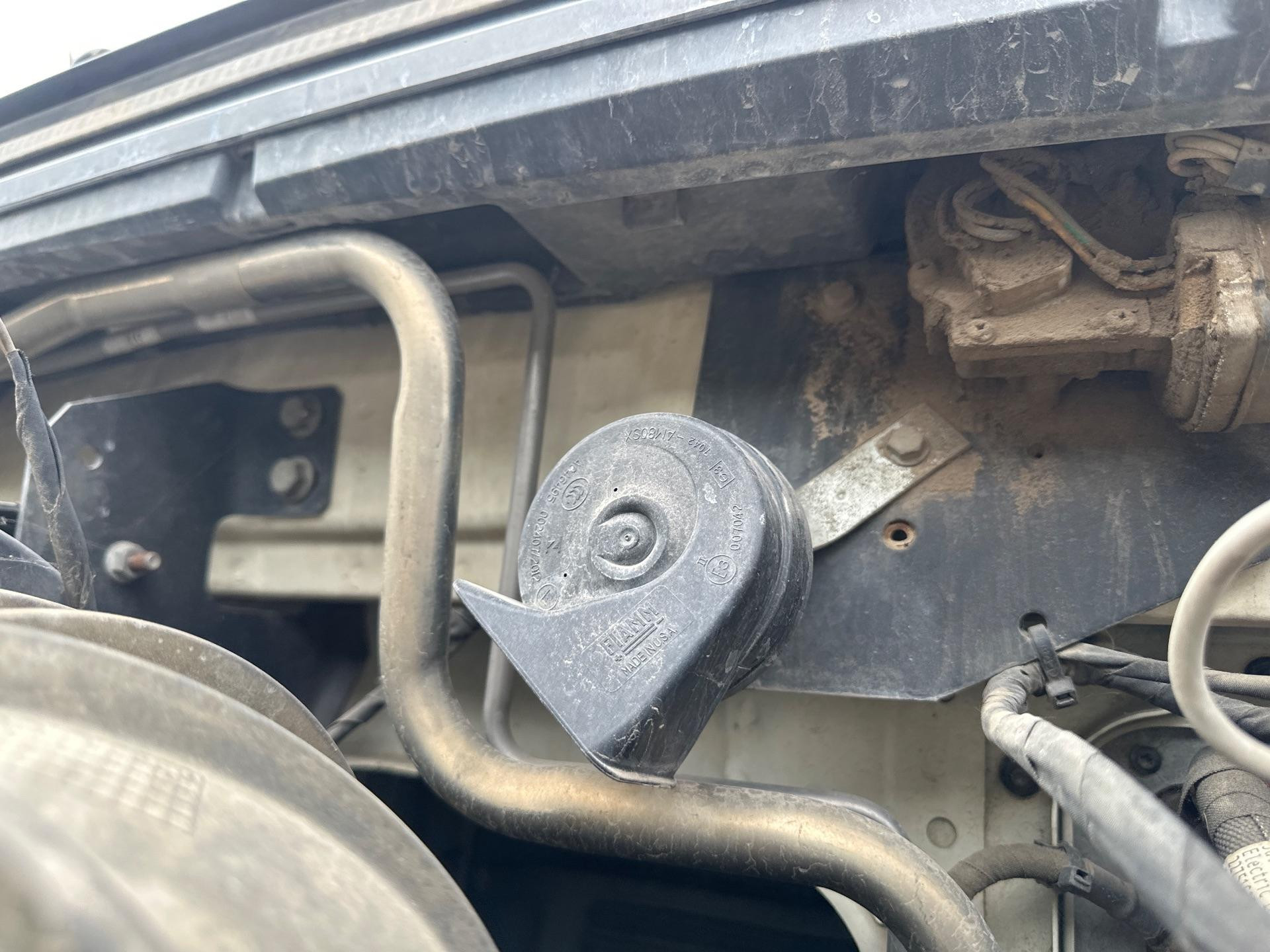 Mack PINNACLE Horn for Sale