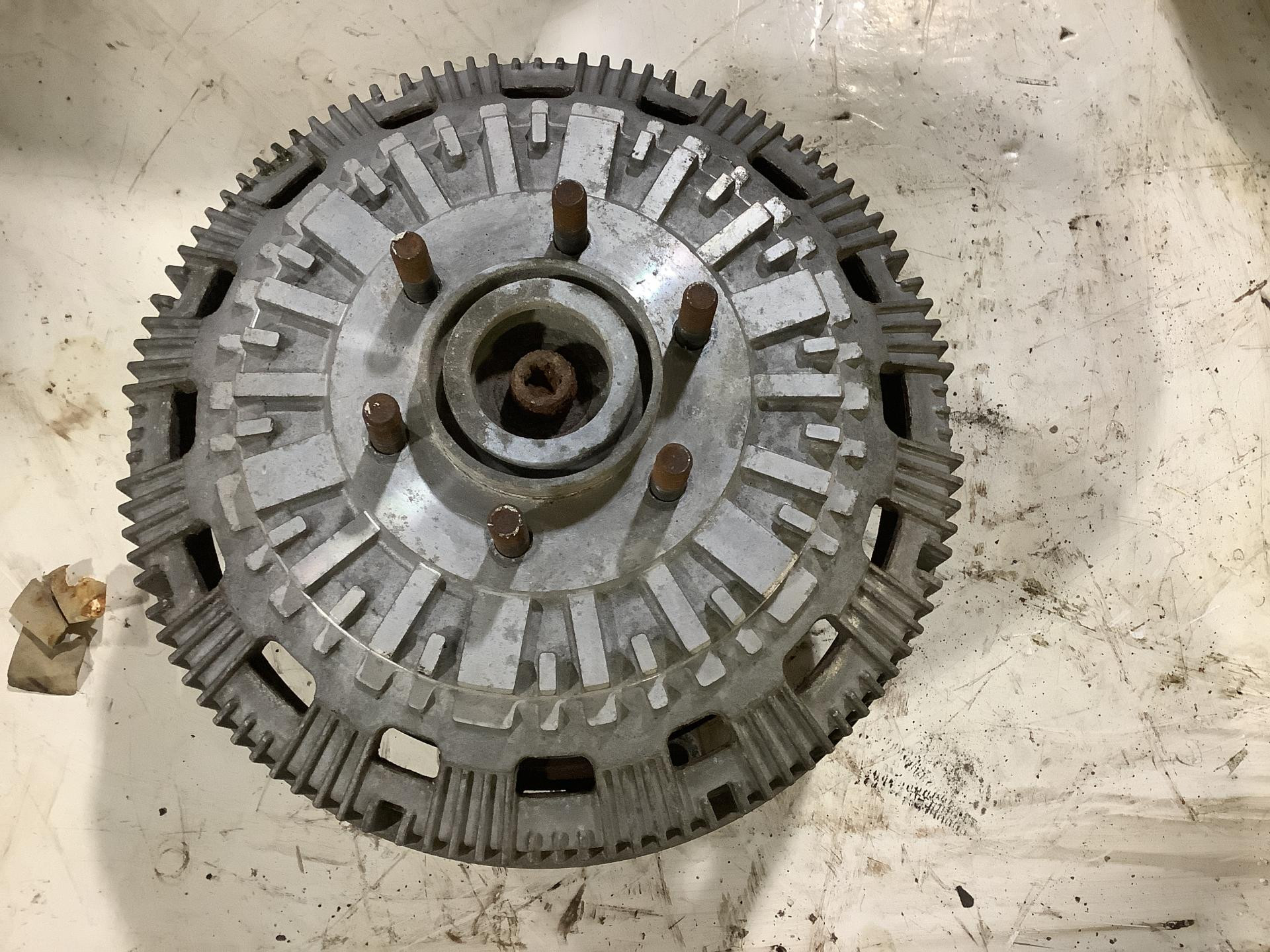 Mack MP8 Engine Fan Clutch for Sale