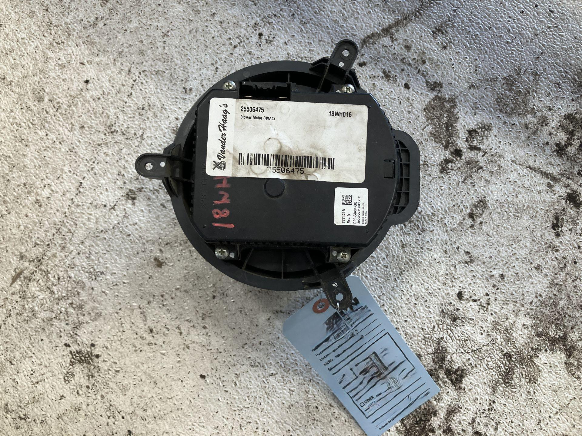 T77421A | Freightliner M2 106 Blower Motor (HVAC) for Sale