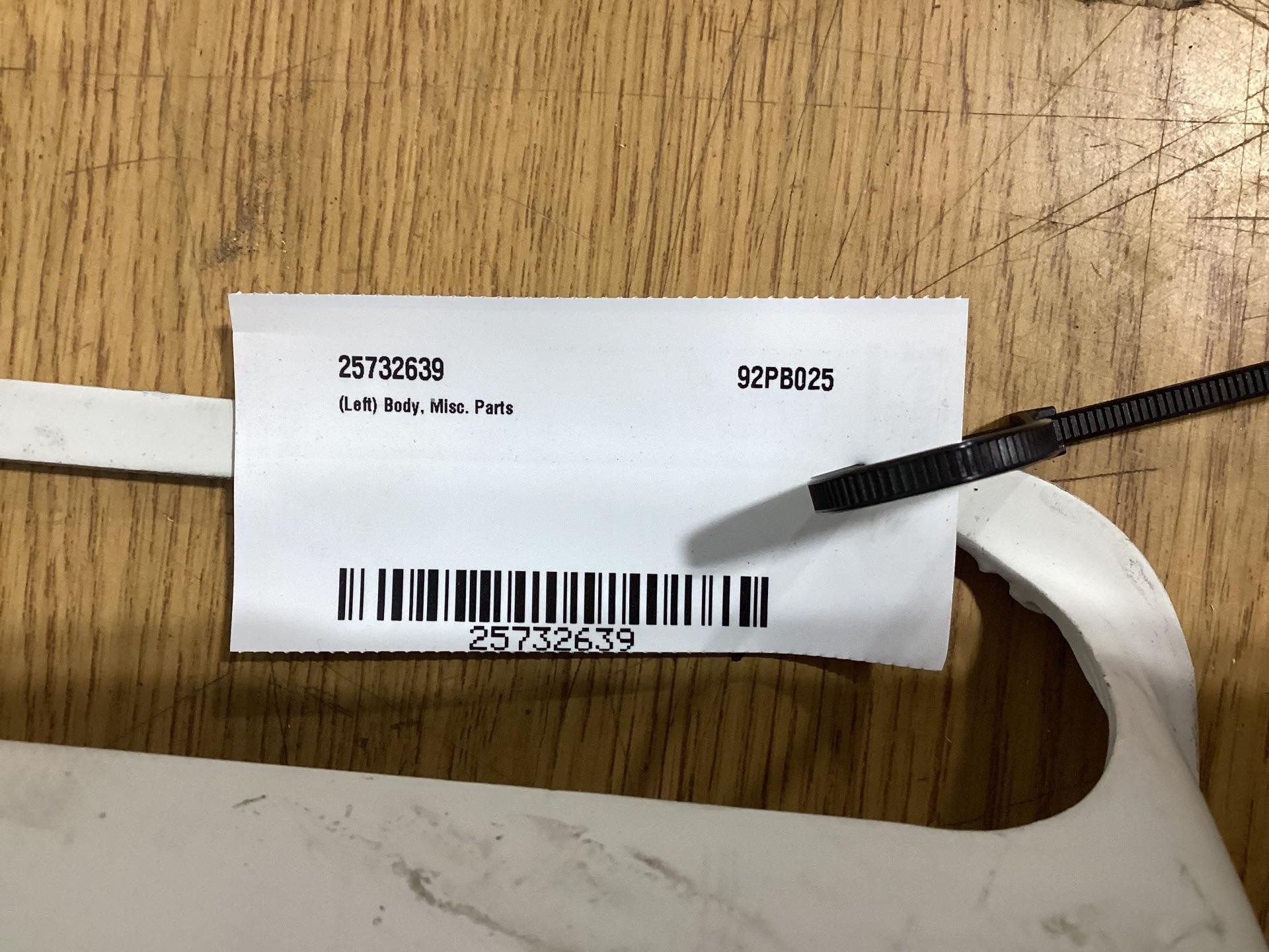 Peterbilt 357 Body, Misc. Parts for Sale