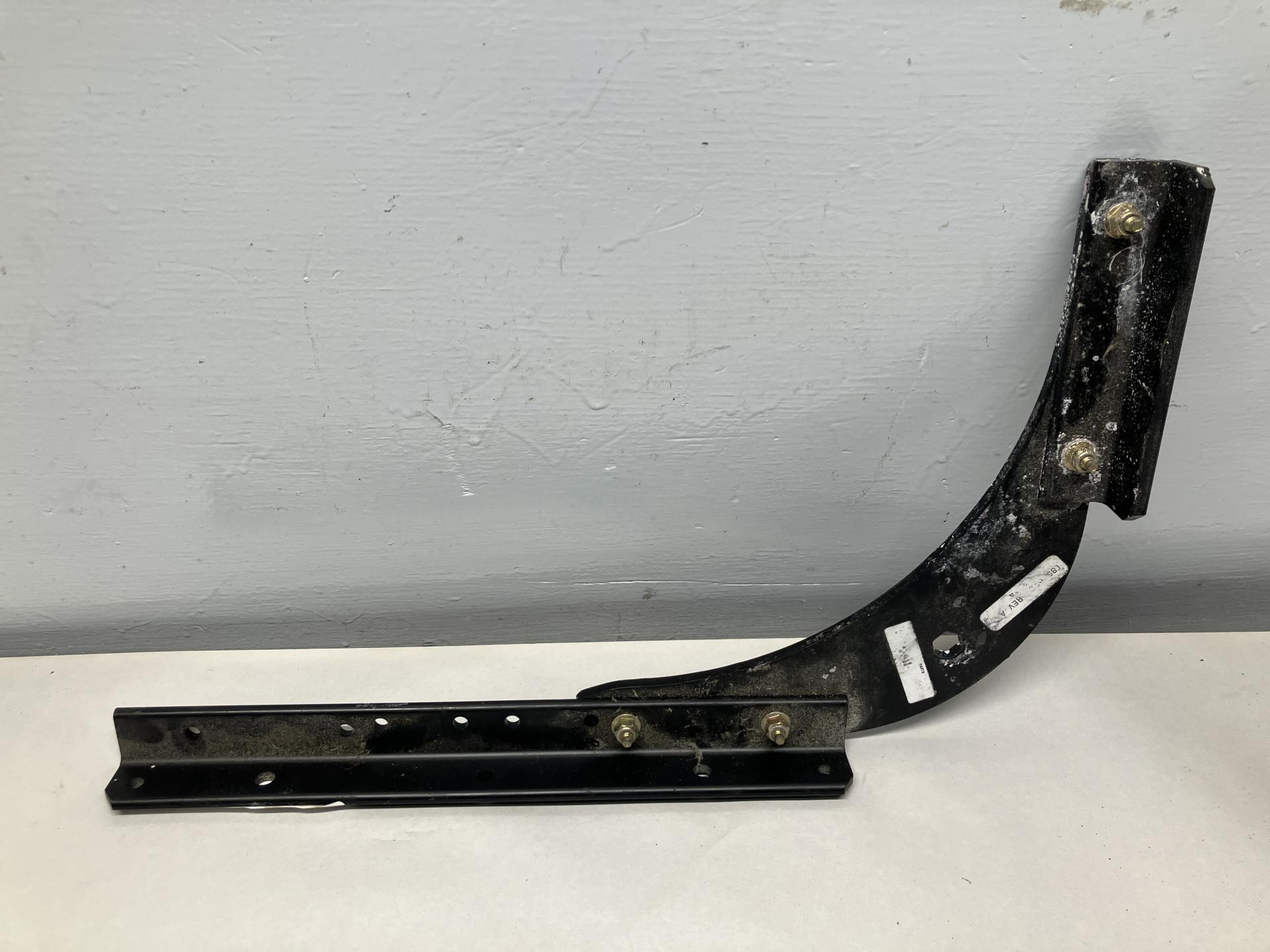 T85-6225 | Peterbilt 579 Bracket, Fairing for Sale
