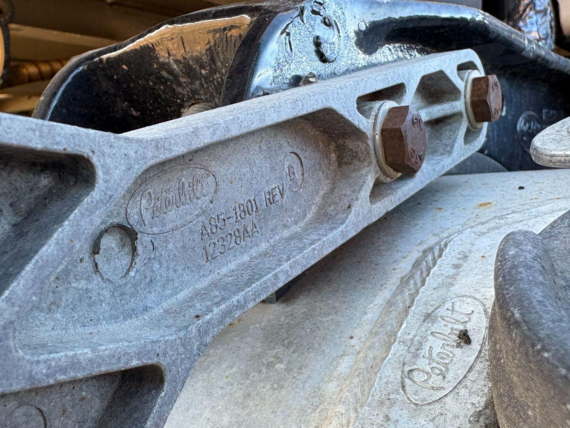 A85-1801 | Peterbilt 579 Bracket, Skirt for Sale