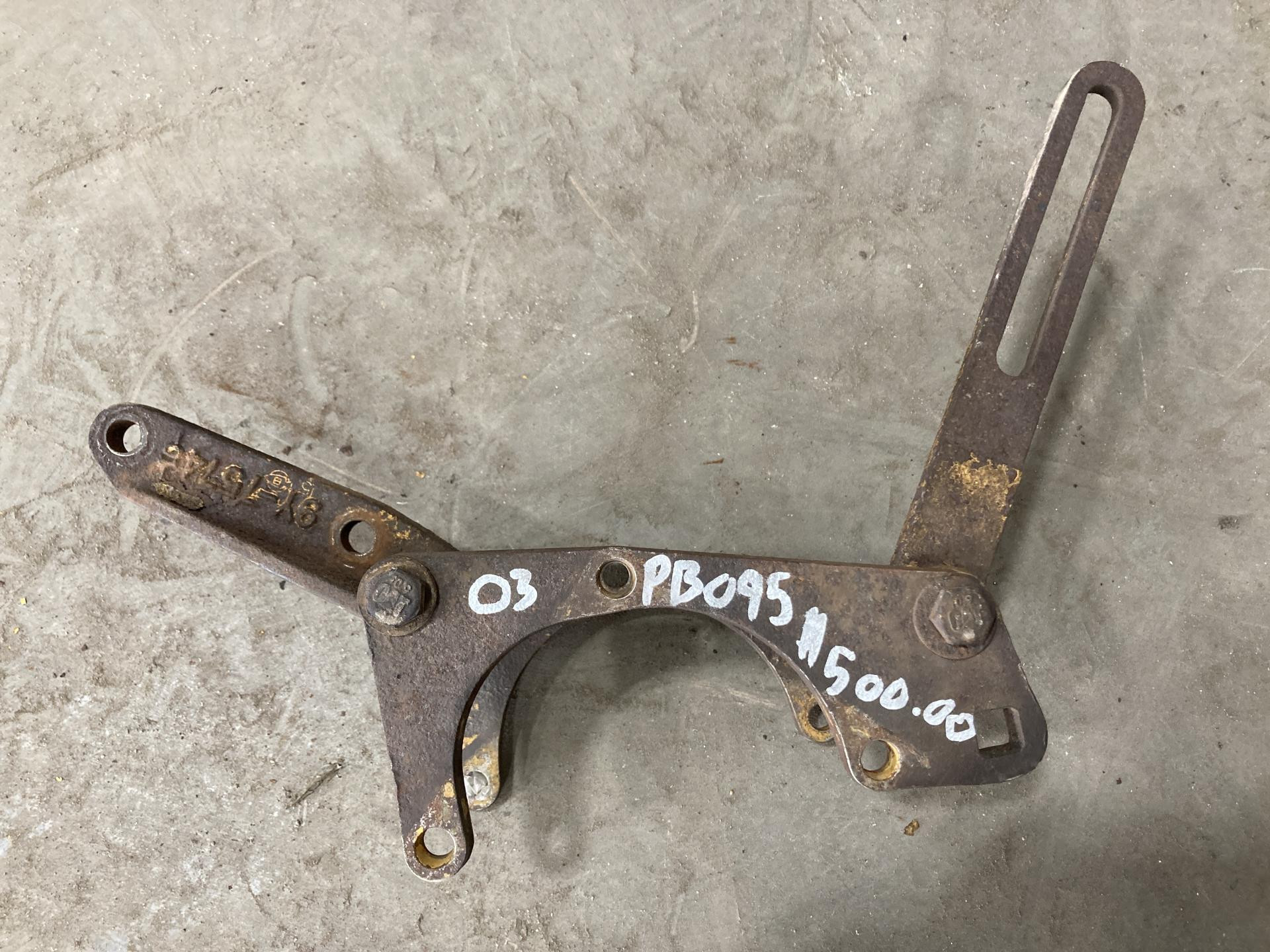 CAT C12 Engine Bracket for Sale