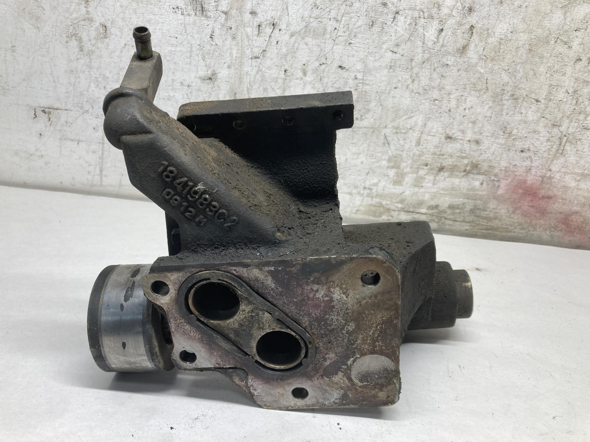 1841983C2 | International DT466E Engine Bracket for Sale