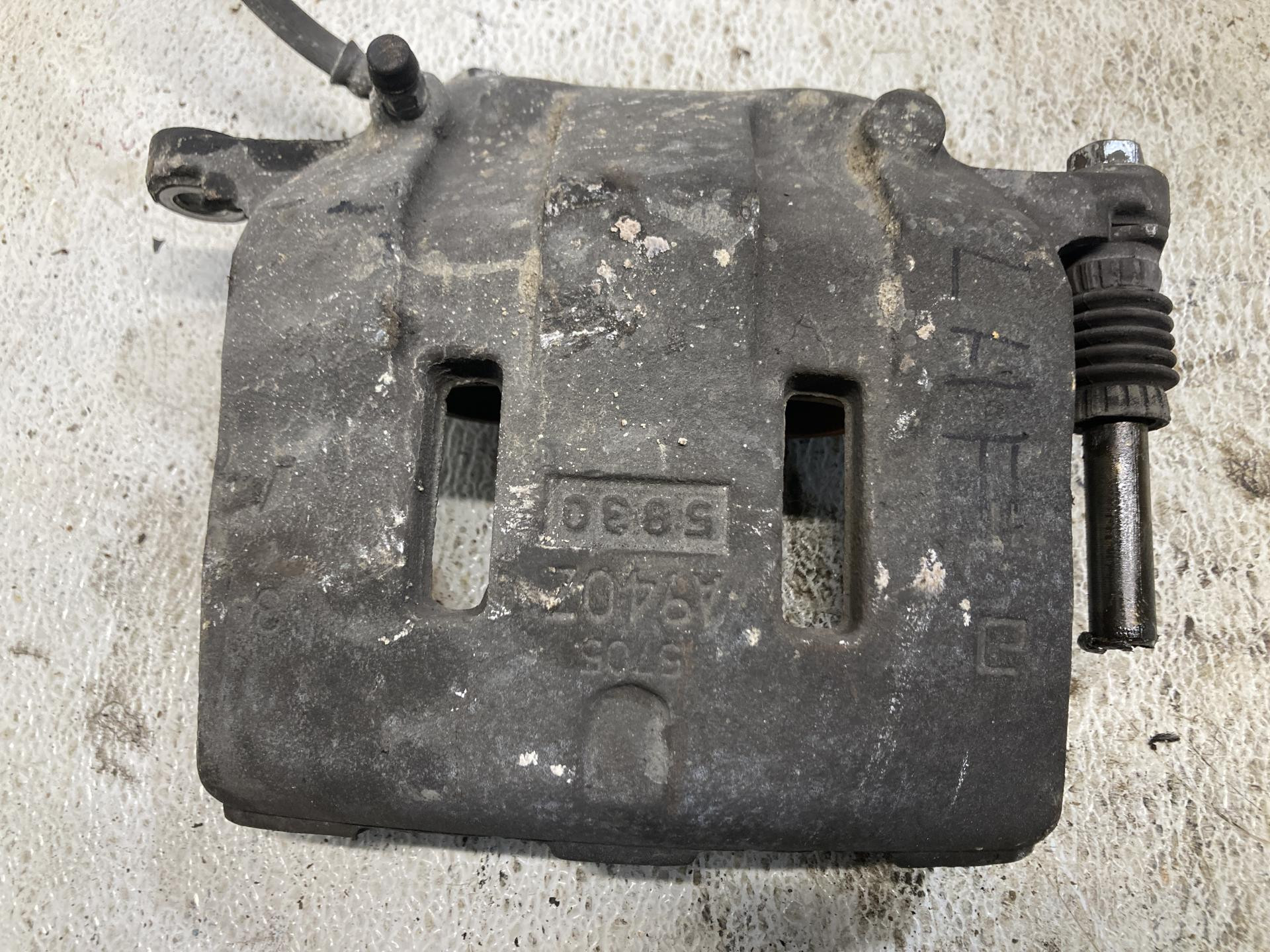 Isuzu NRR Caliper for Sale