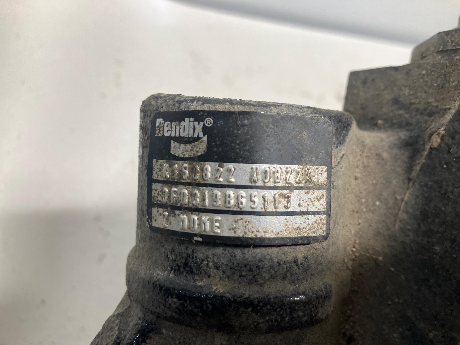 Z035247 | Kenworth T680 Caliper for Sale