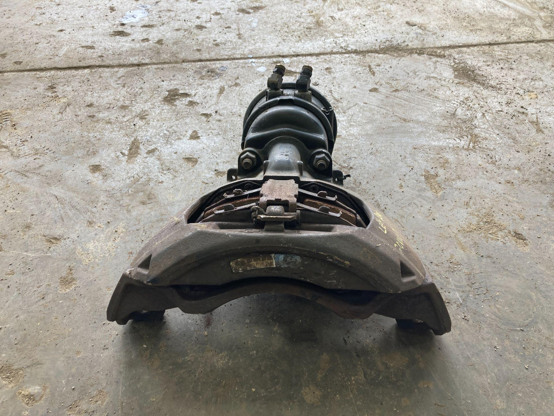 Z035248 | Volvo VNR Caliper for Sale