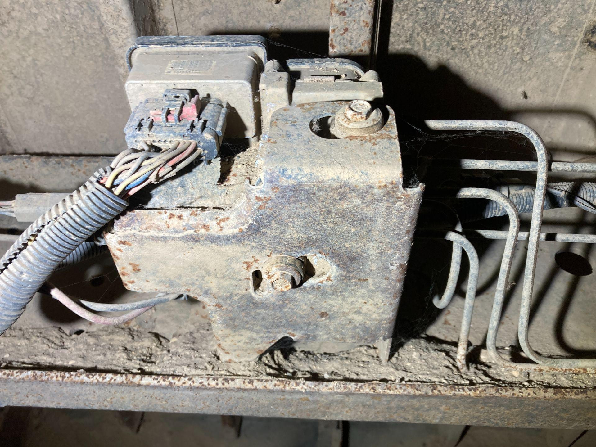 13499811-E | International 3800 Brake Control Module (ABS) for Sale