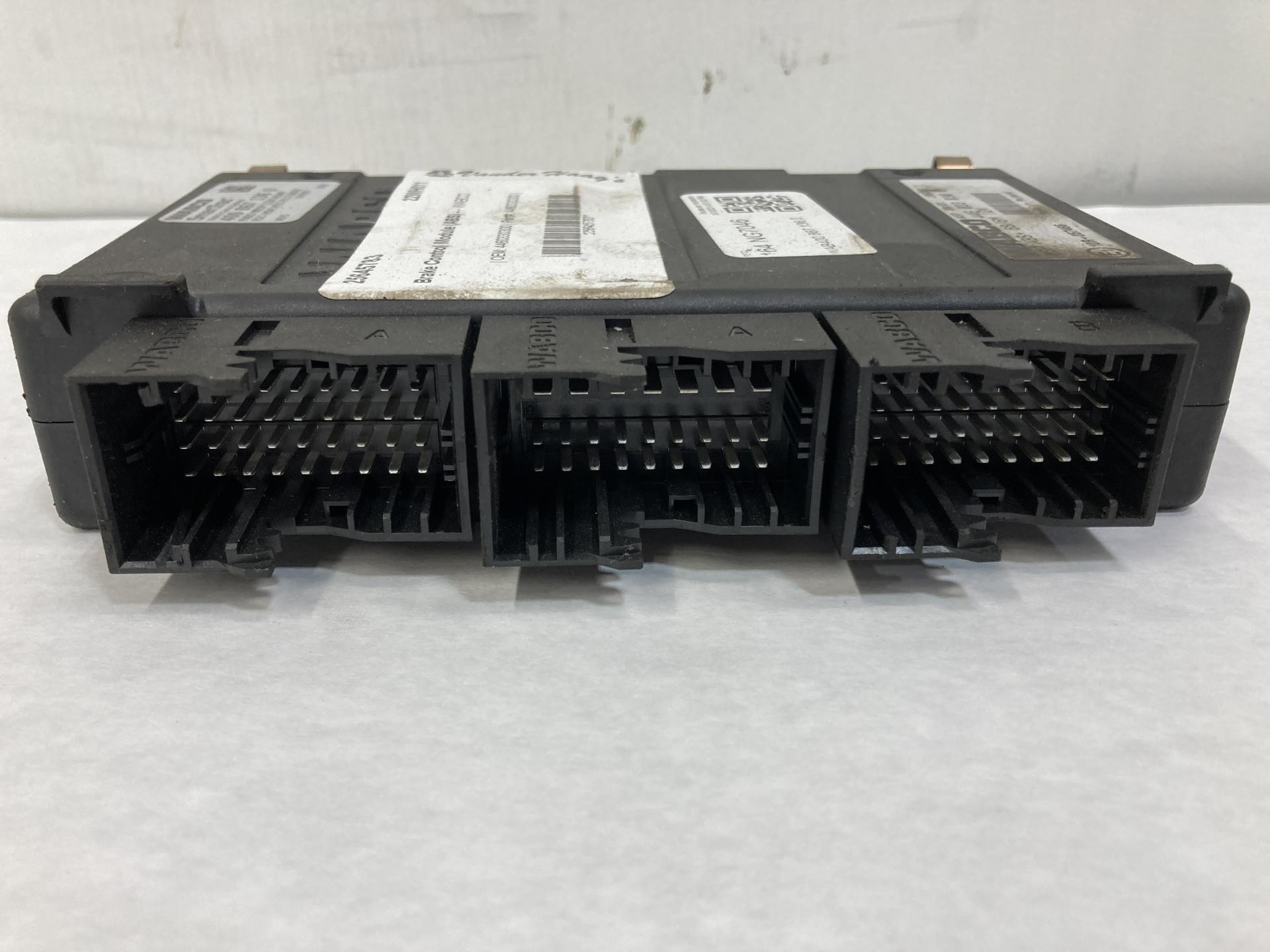 4460330300 | Freightliner CASCADIA Brake Control Module (ABS) for Sale