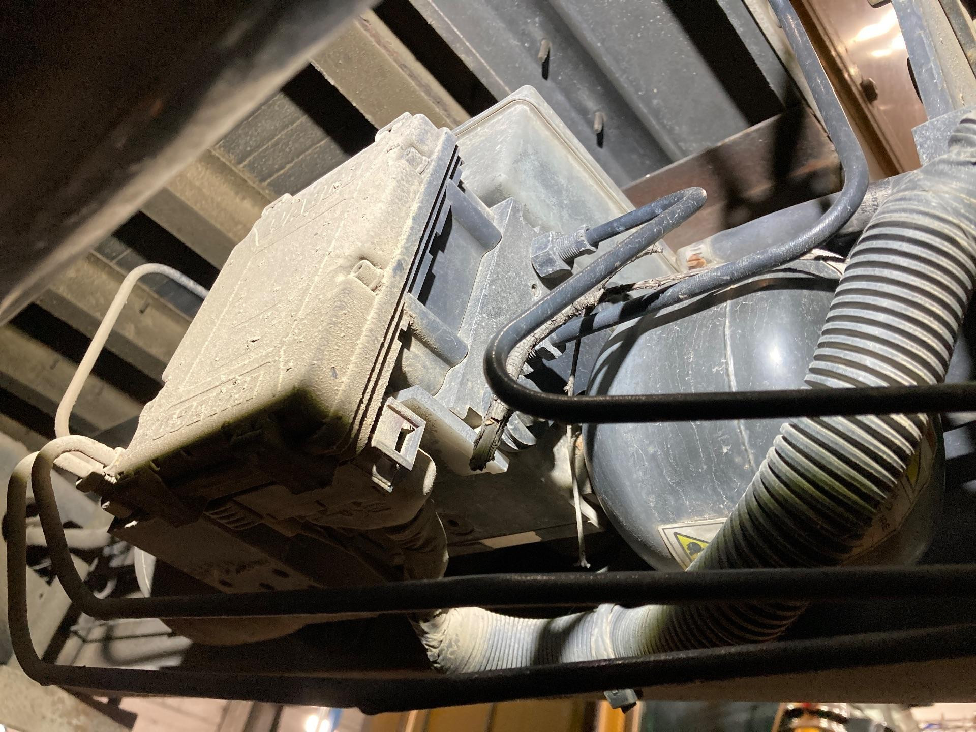 389111691 | International DURASTAR (4300) Brake Control Module (ABS) for Sa