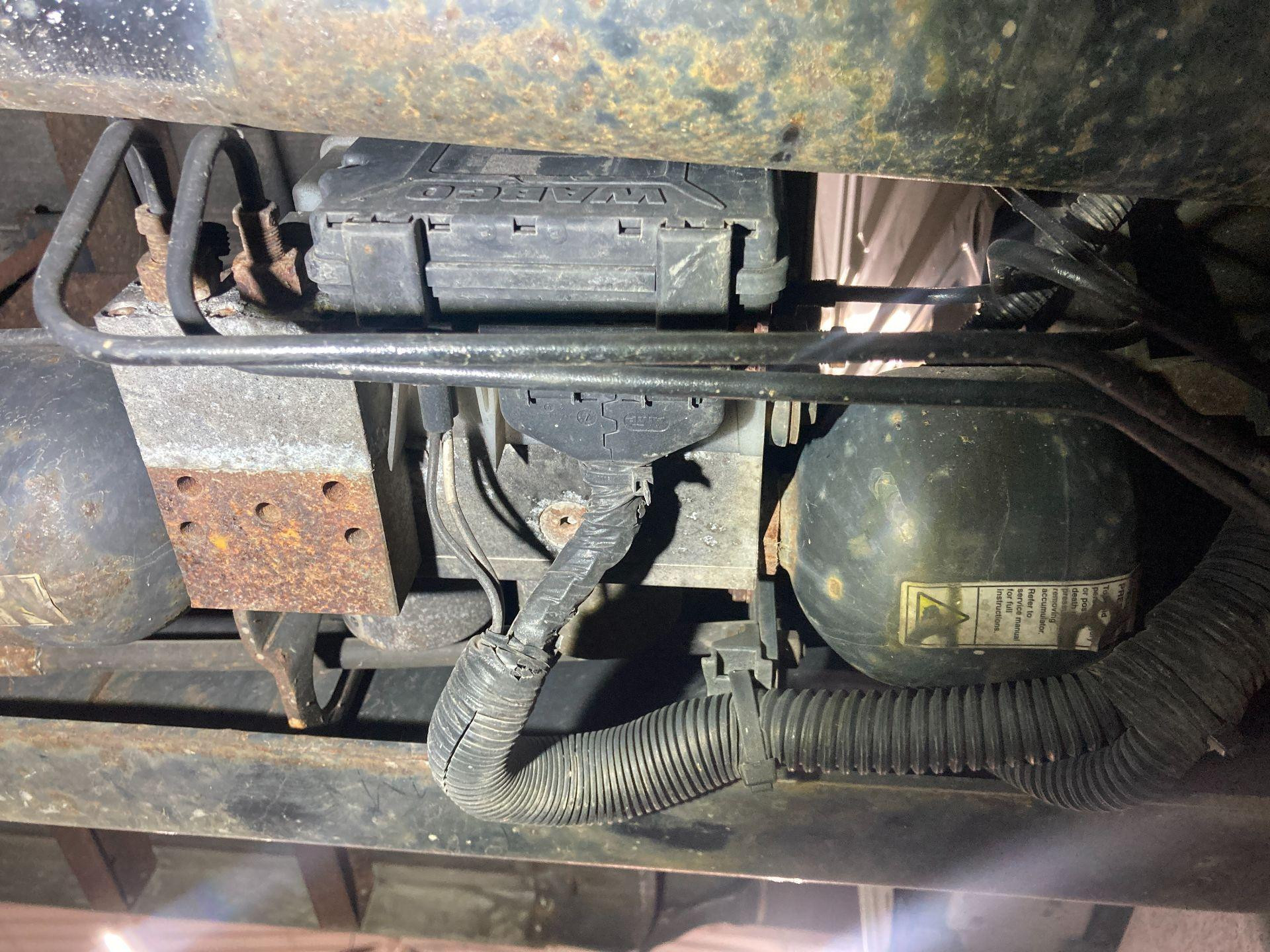 4008518520 | International DURASTAR (4300) Brake Control Module (ABS) for S