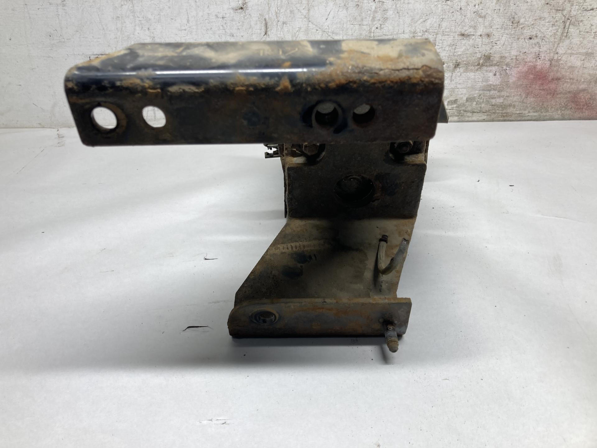 TK-ISZ2-12-NQR | Isuzu NQR Brake Control Module (ABS) for Sale