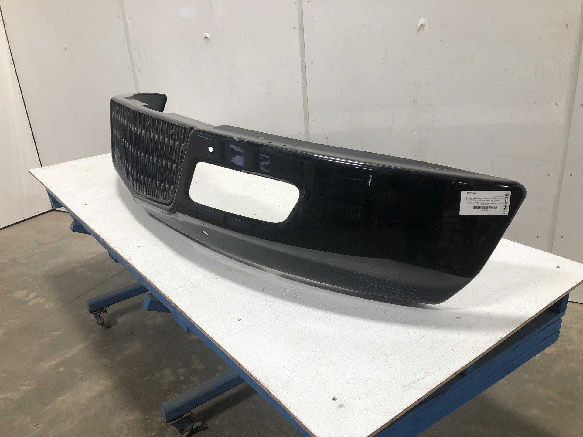 4157901C2 | International MV607 Bumper for Sale