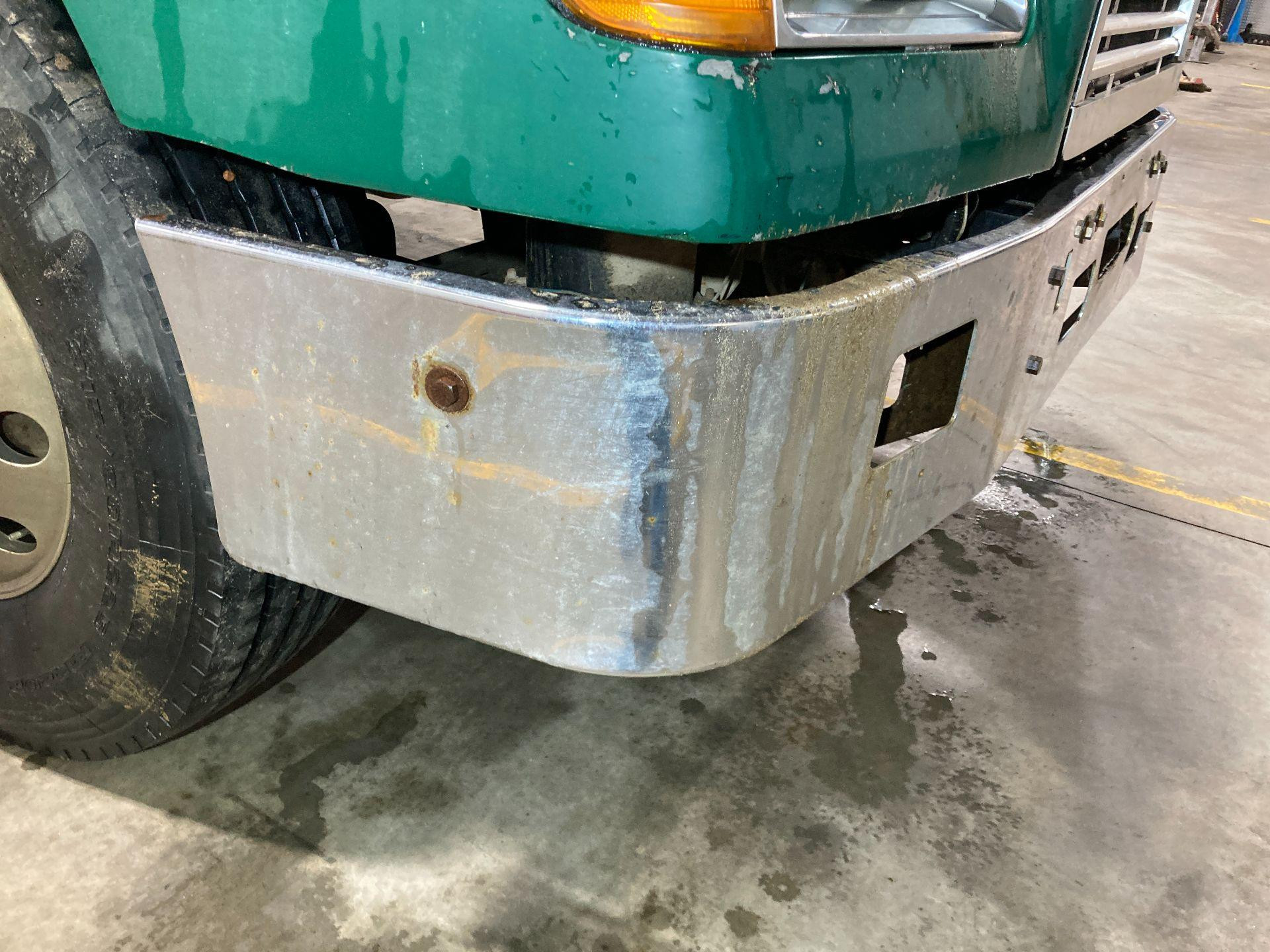 520441 | Freightliner FLD120 Bumper for Sale