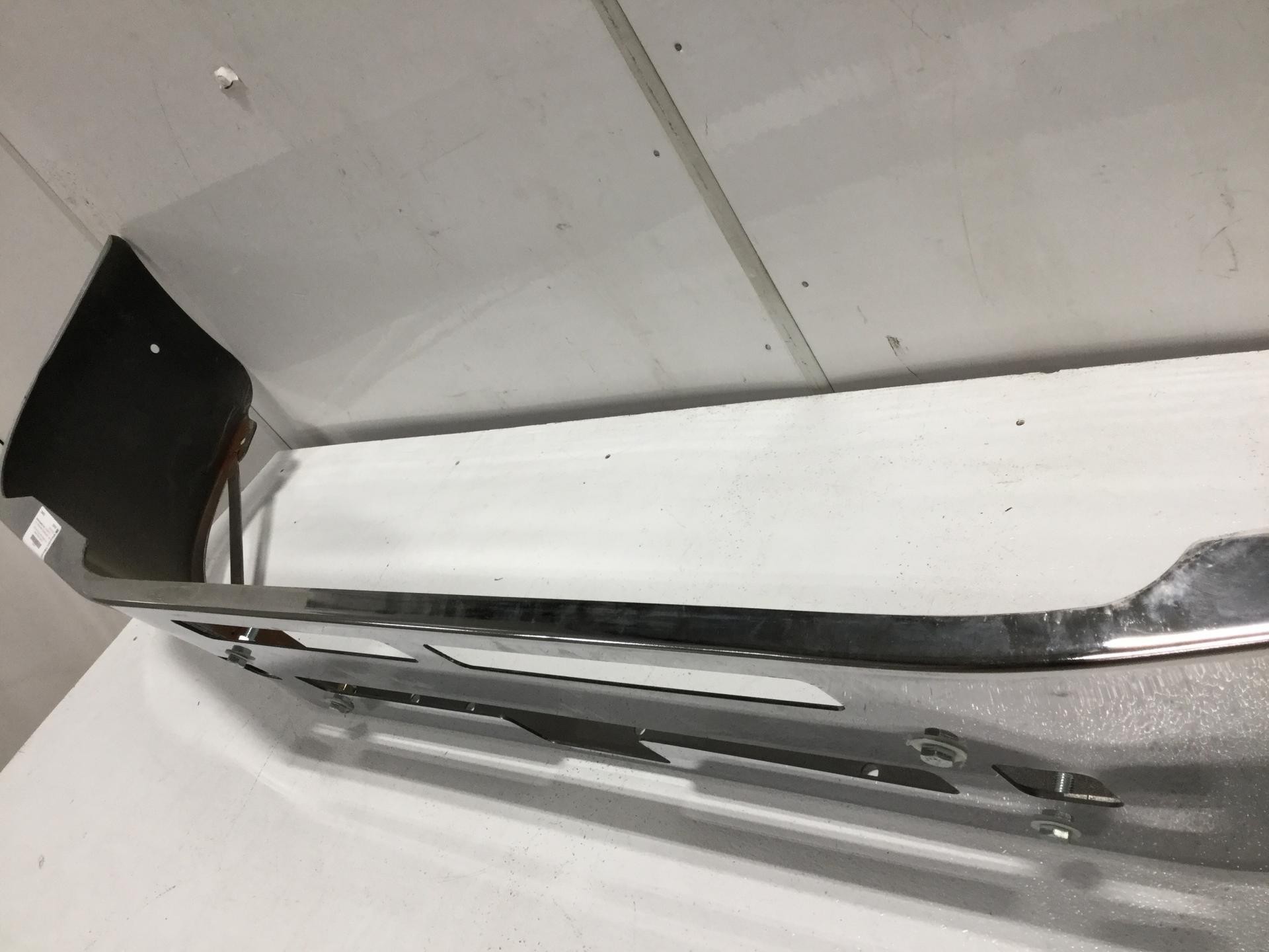 FH-0011-15 | Kenworth T600 Bumper for Sale