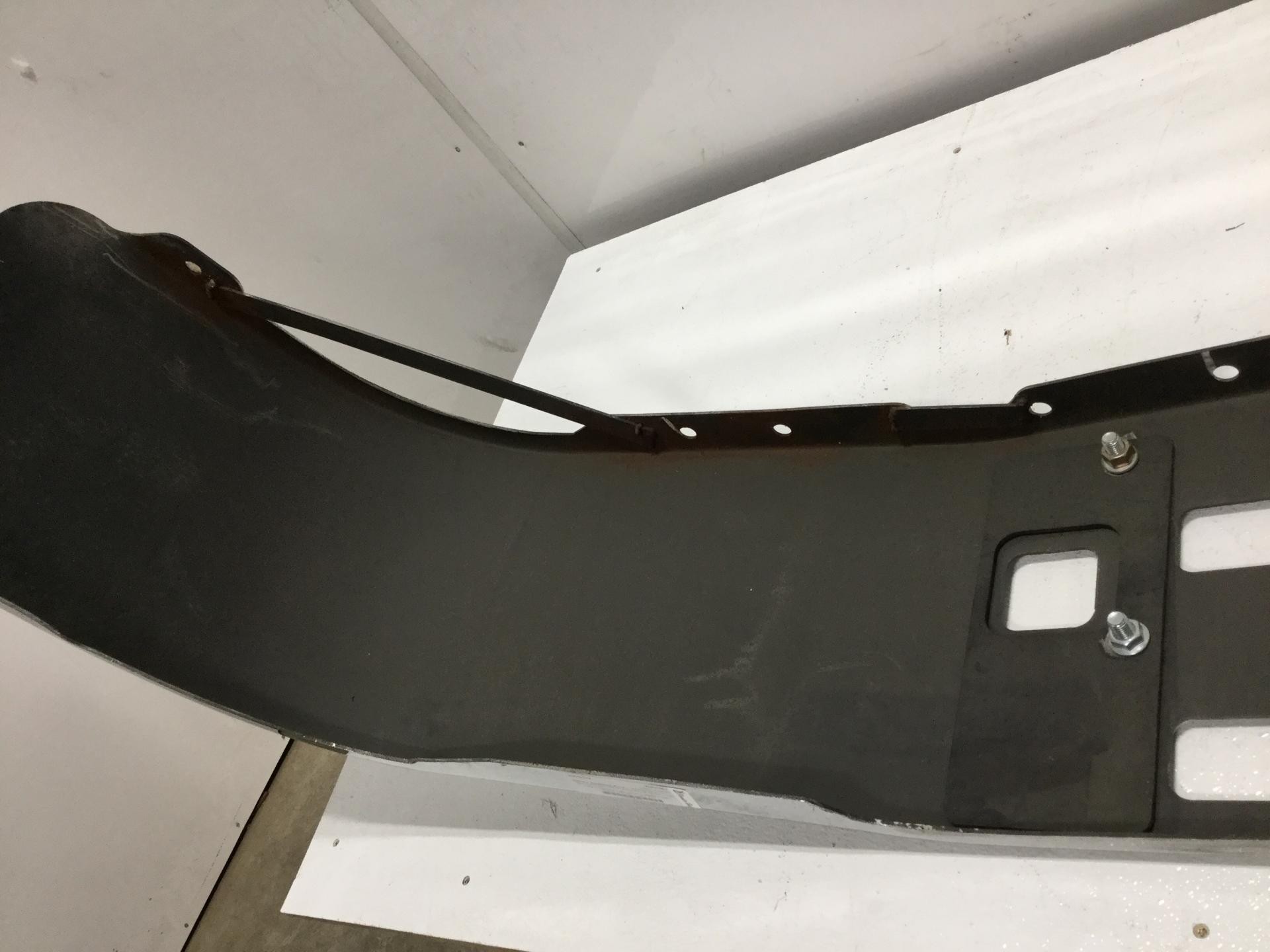 FH-0011-15 | Kenworth T600 Bumper for Sale