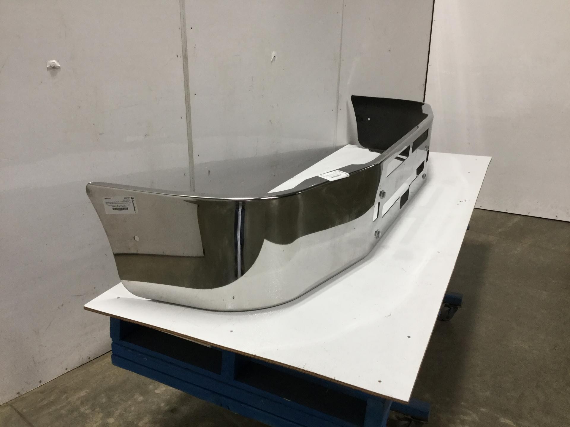 FH-0011-15 | Kenworth T600 Bumper for Sale