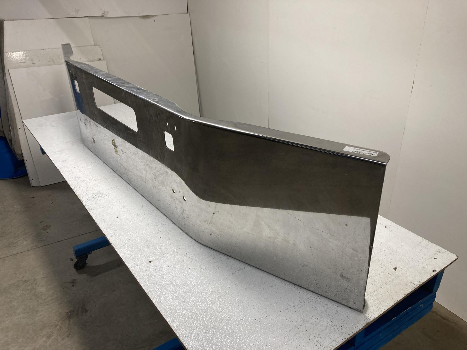 FG010114 | Kenworth T800 Bumper for Sale