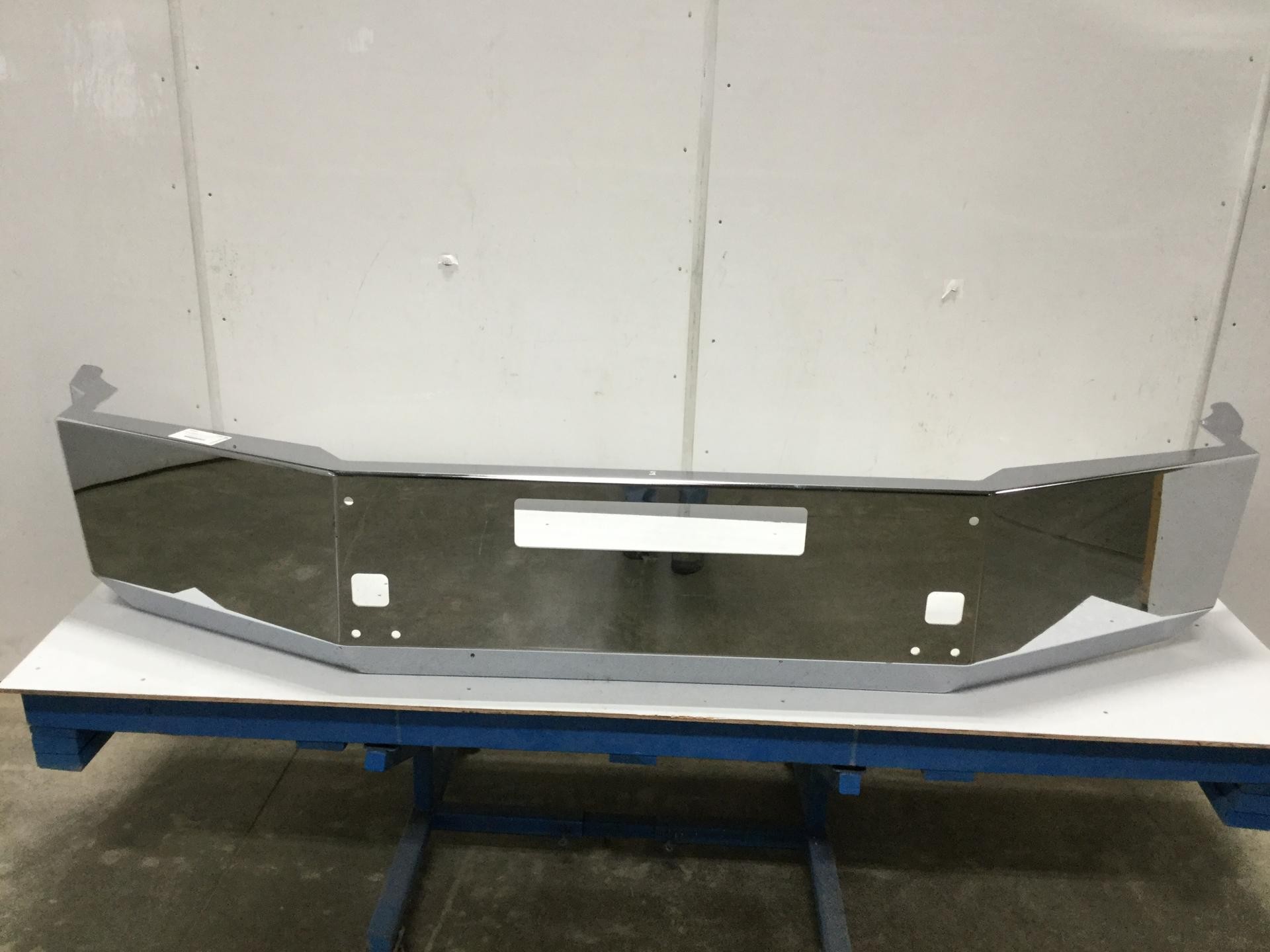 02-010103 | Kenworth T800 Bumper for Sale
