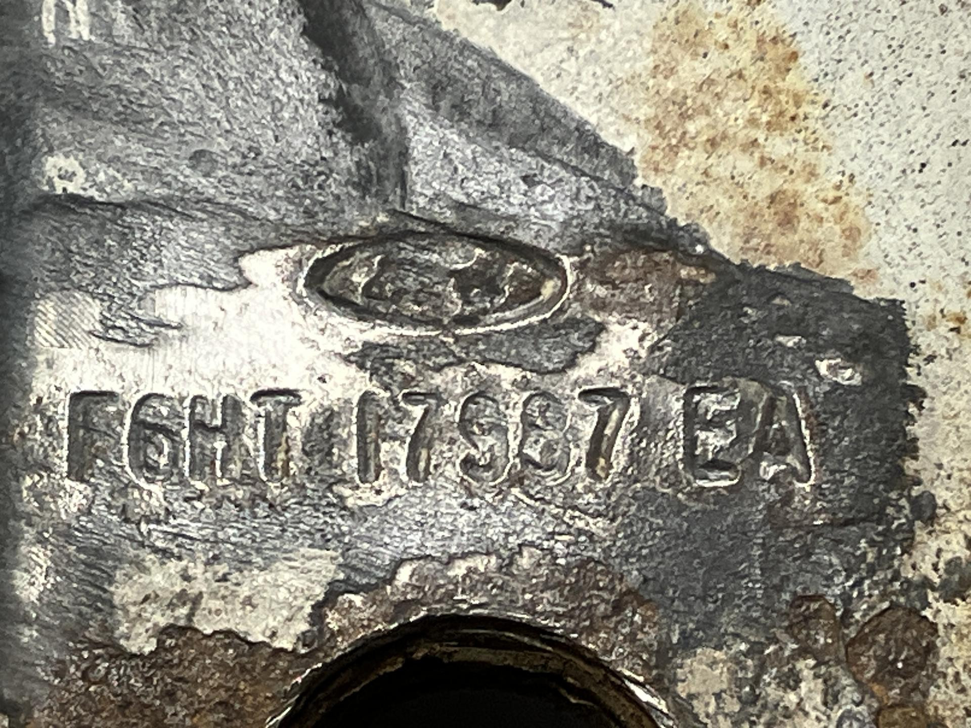 F6HT-17987-EA | Ford L8513 Bumper Bracket for Sale