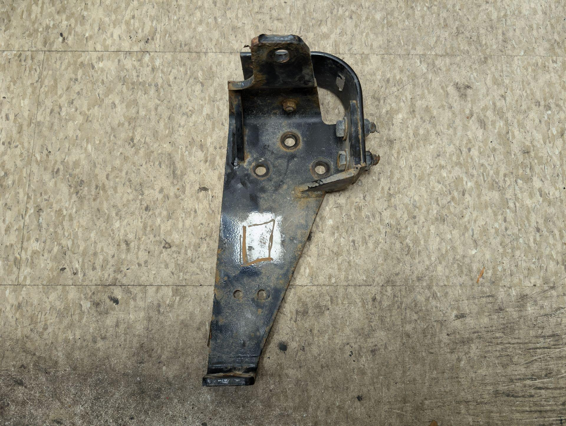 A21-27786-000 | Freightliner M2 106 Bumper Bracket for Sale