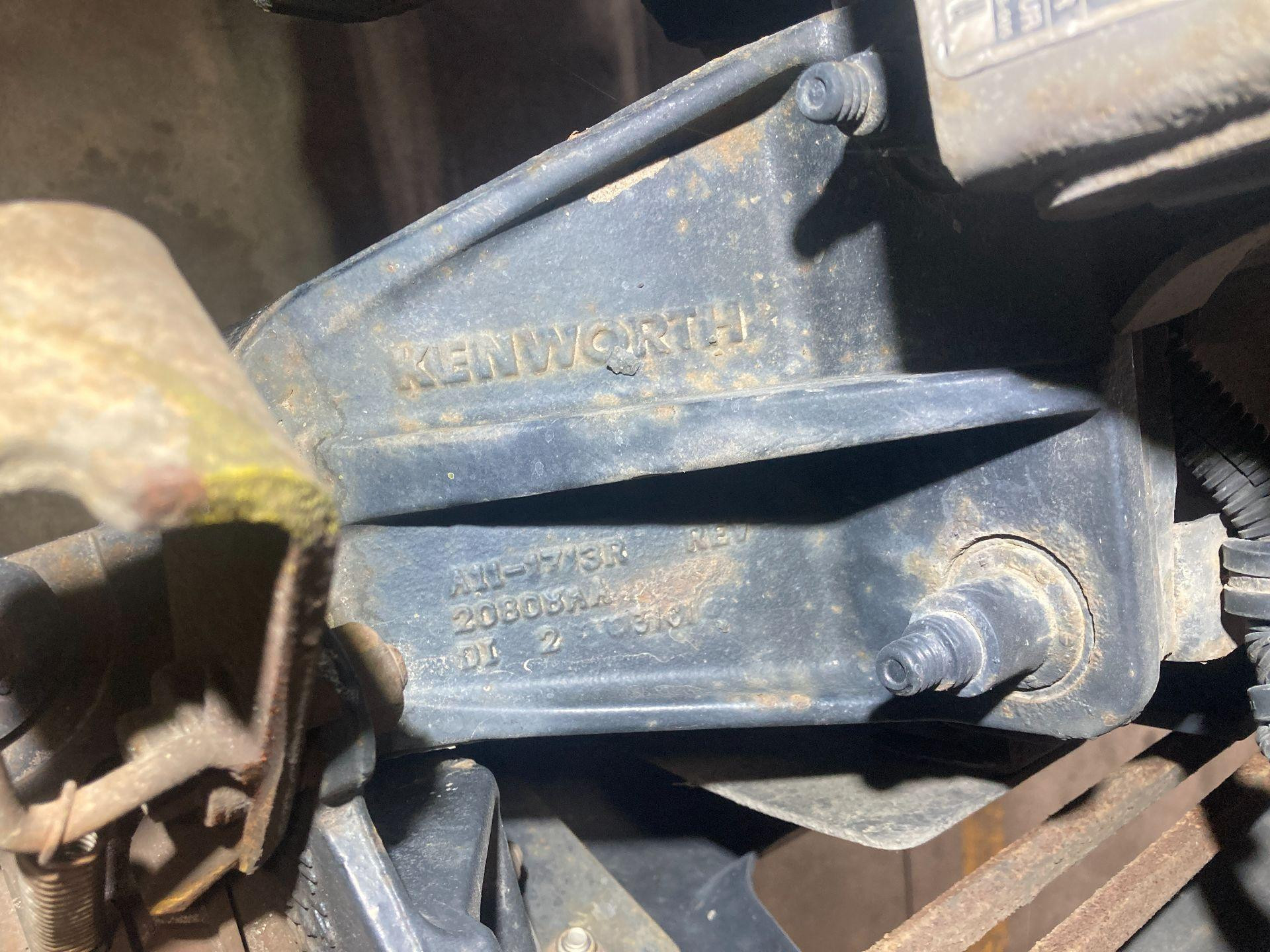 A11-1713R | Kenworth T370 Bumper Bracket for Sale