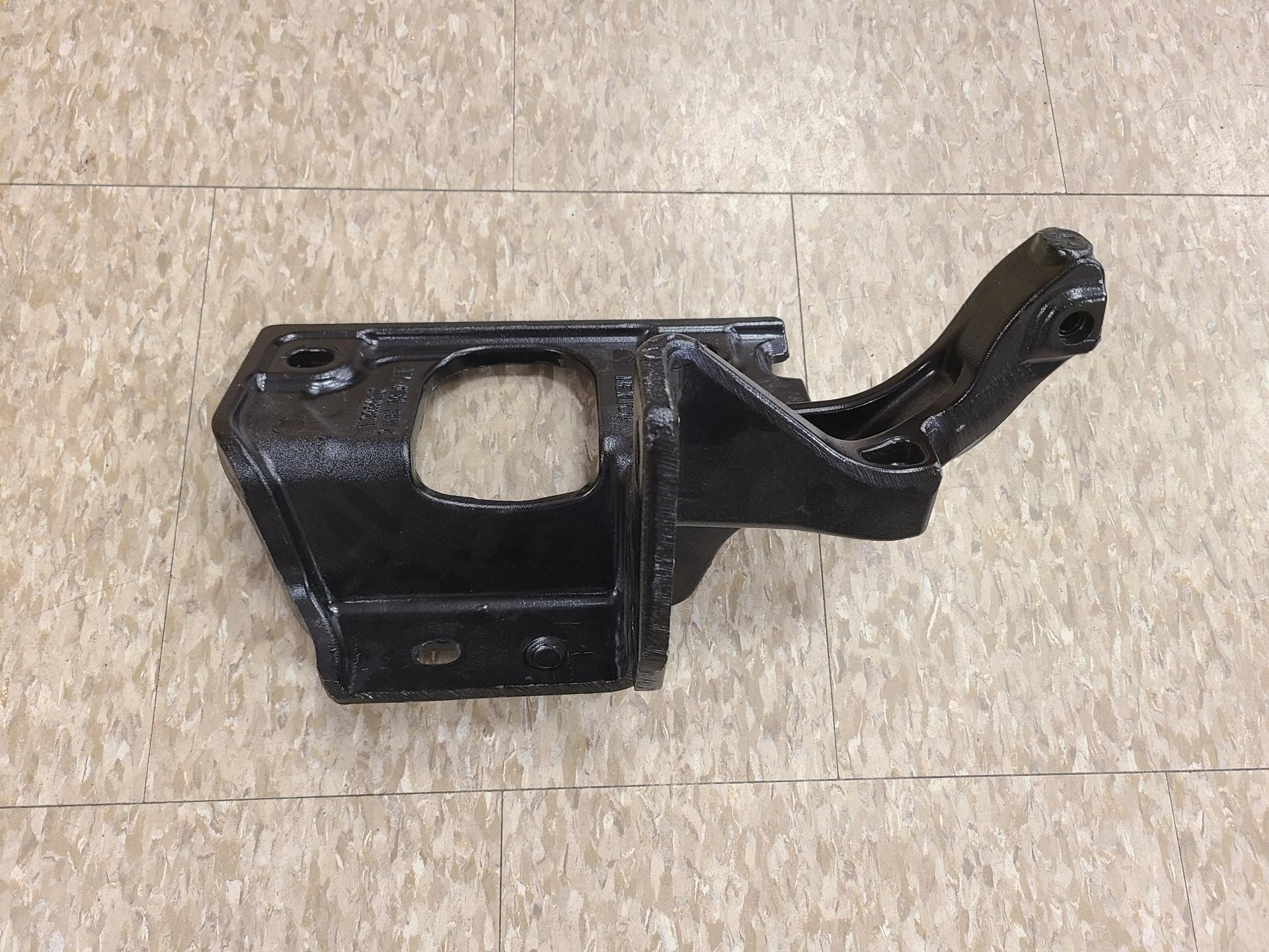 A11-6180 | Kenworth T680 Bumper Bracket for Sale