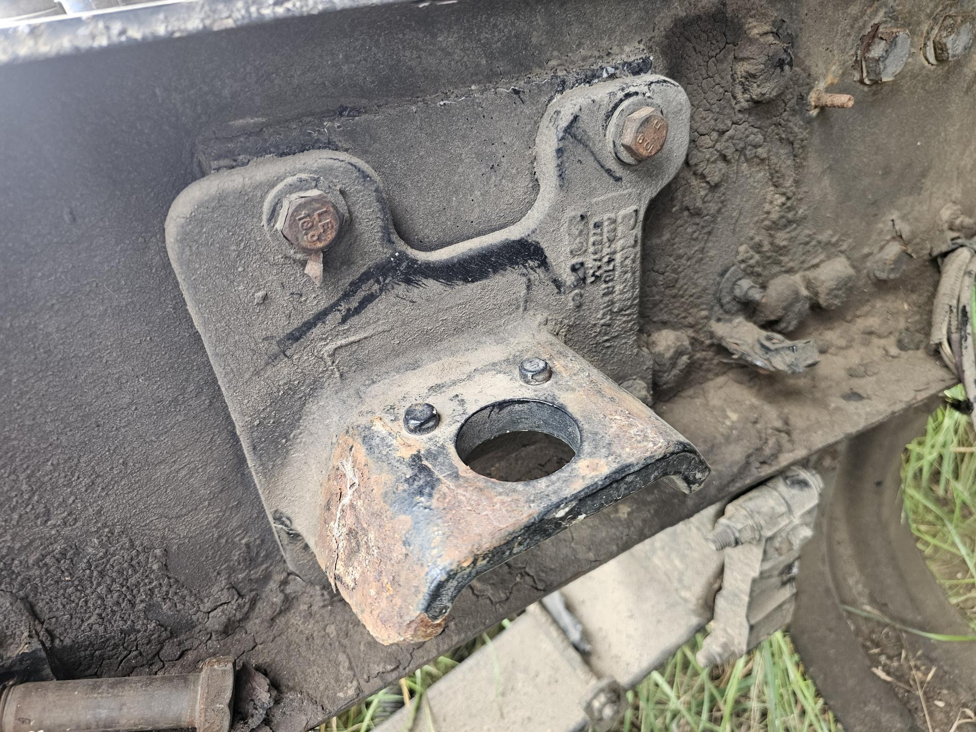 CAT C15 Engine Mount for Sale