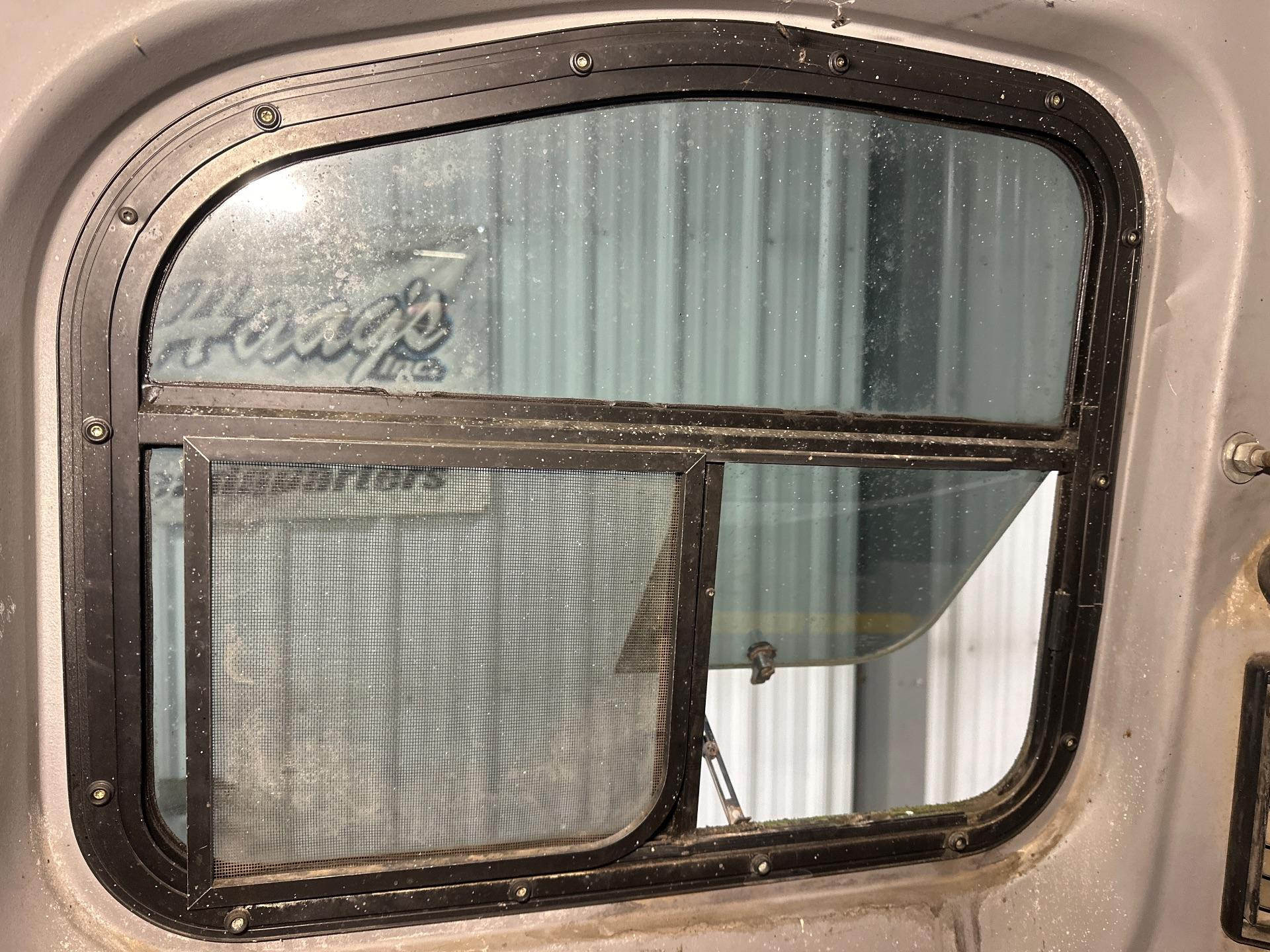 A18-30168-001 | Freightliner FLD112 Sleeper Window for Sale