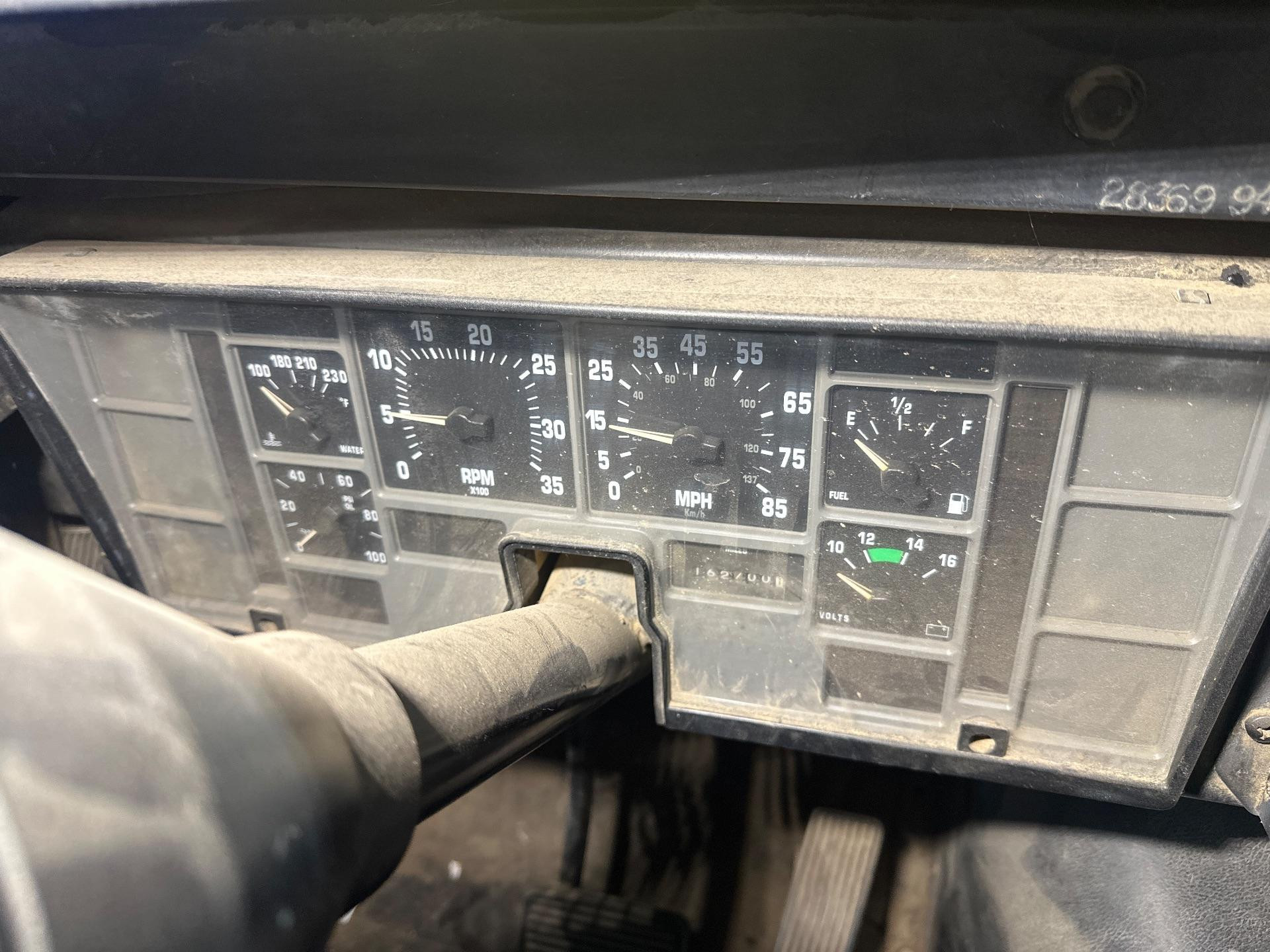 1689995C93 | International 3800 Speedometer Instrument Cluster for Sale