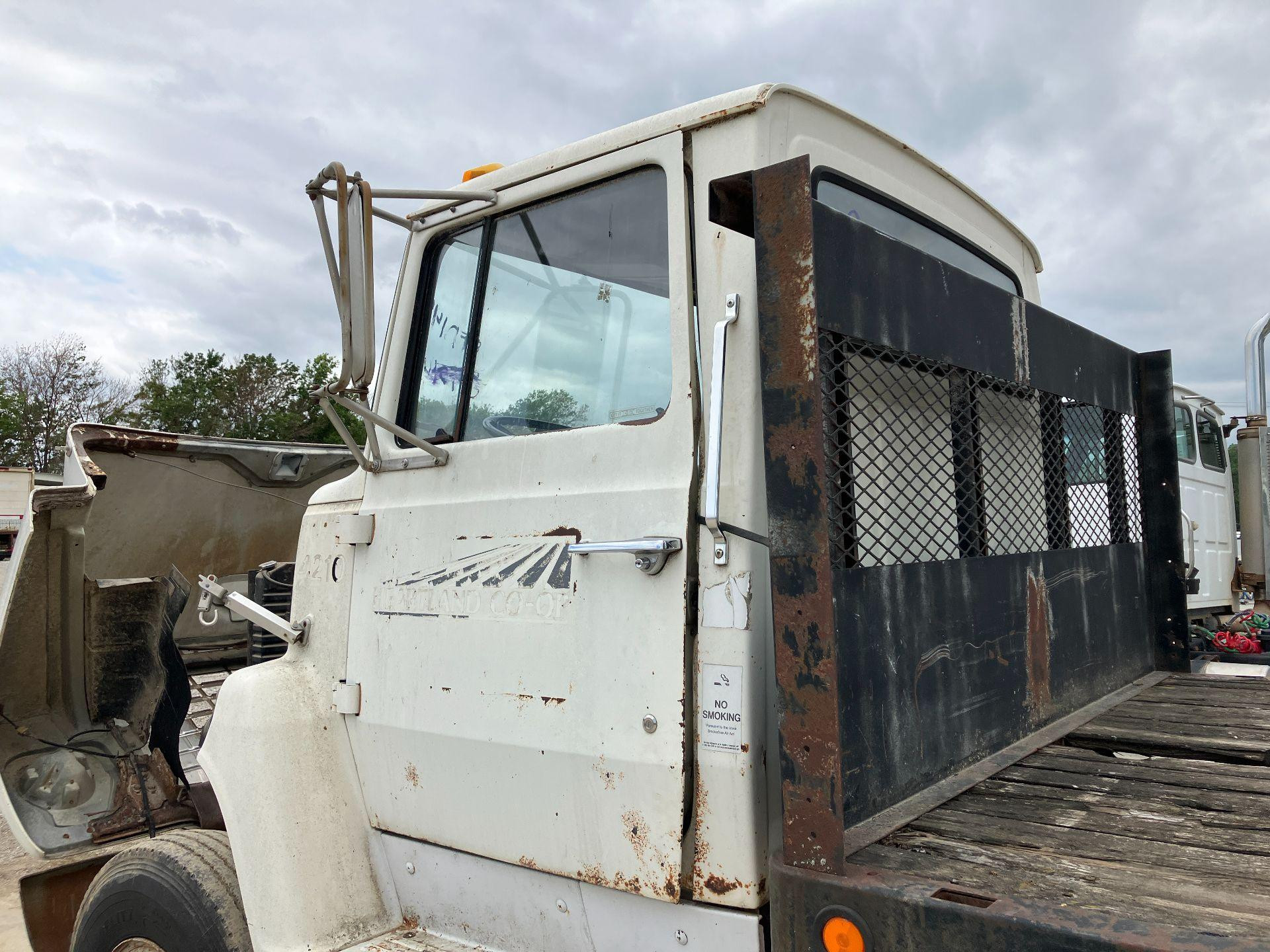 Ford LN800 Cab Assembly for Sale