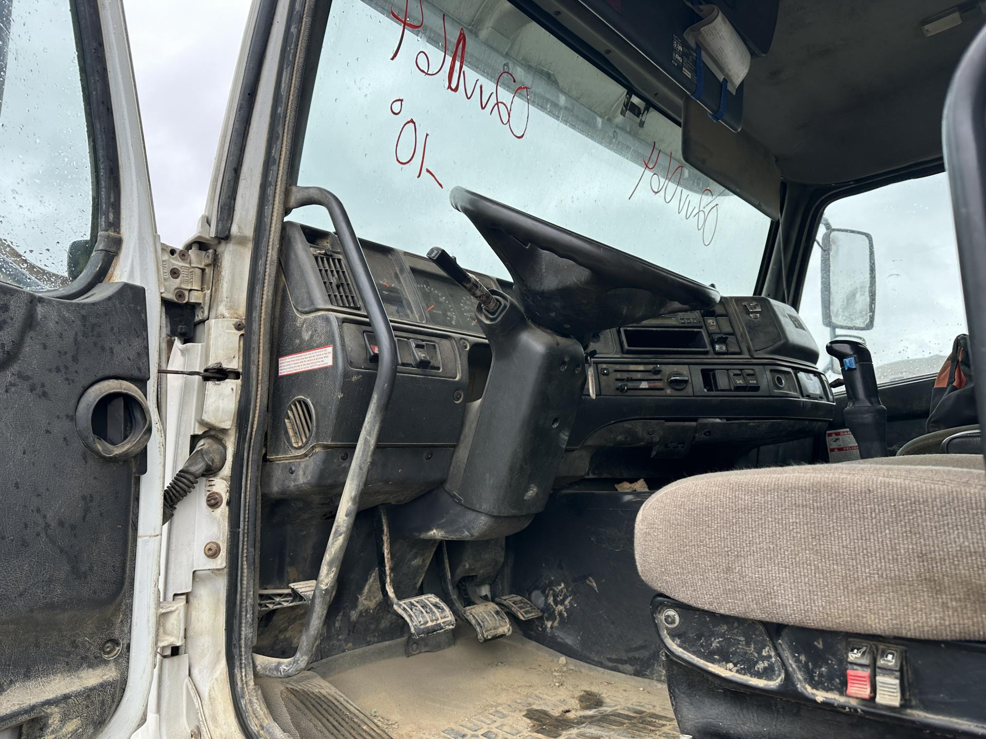 Volvo VHD Cab Assembly for Sale