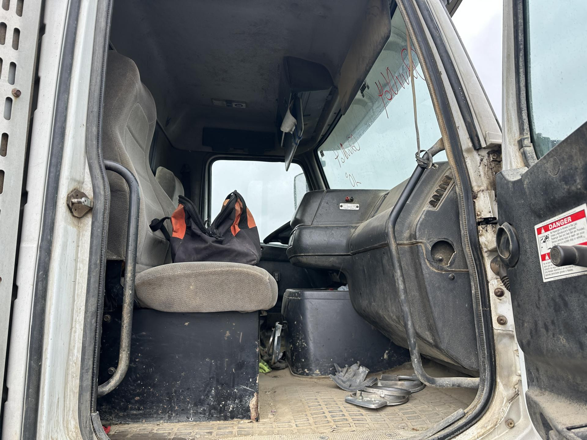 Volvo VHD Cab Assembly for Sale