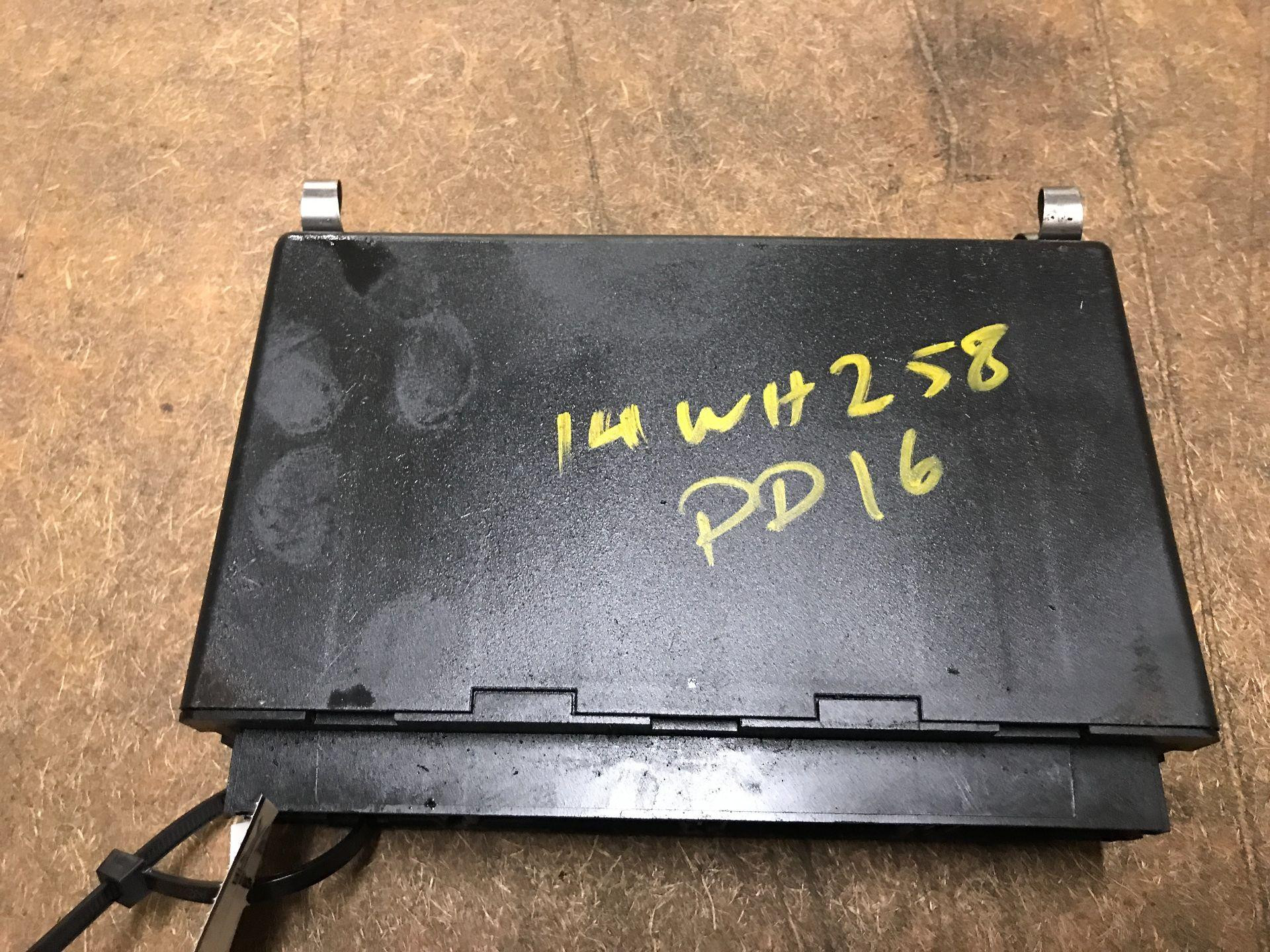 A0024468202/007 | Freightliner 122SD Cab Control Module CECU for Sale
